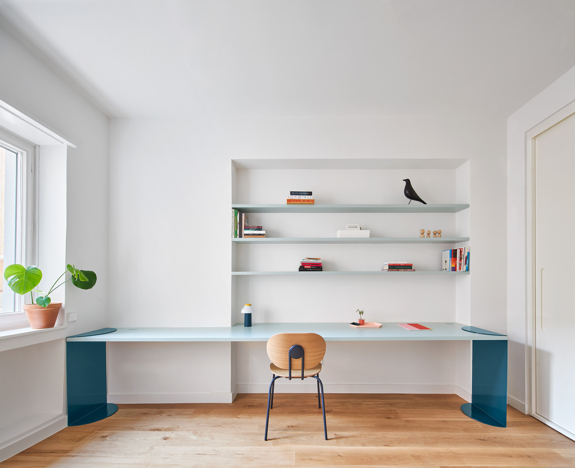 Gallery of Urban Cabinets Series (1) / Beatriz Arroyo + Lys Villalba - 4