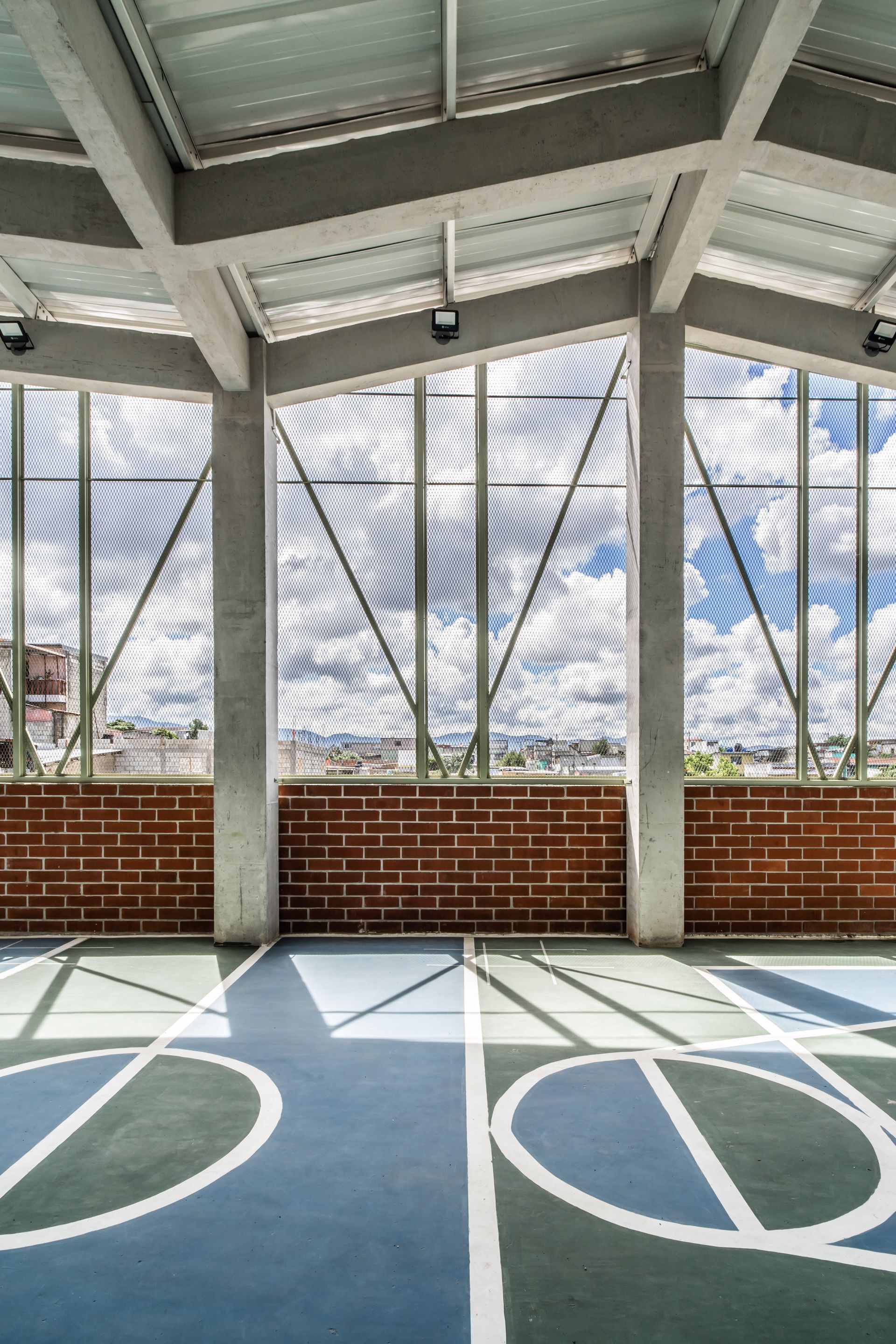 Gallery of Plantando Semillas Community Center / Taller ACÁ - 14
