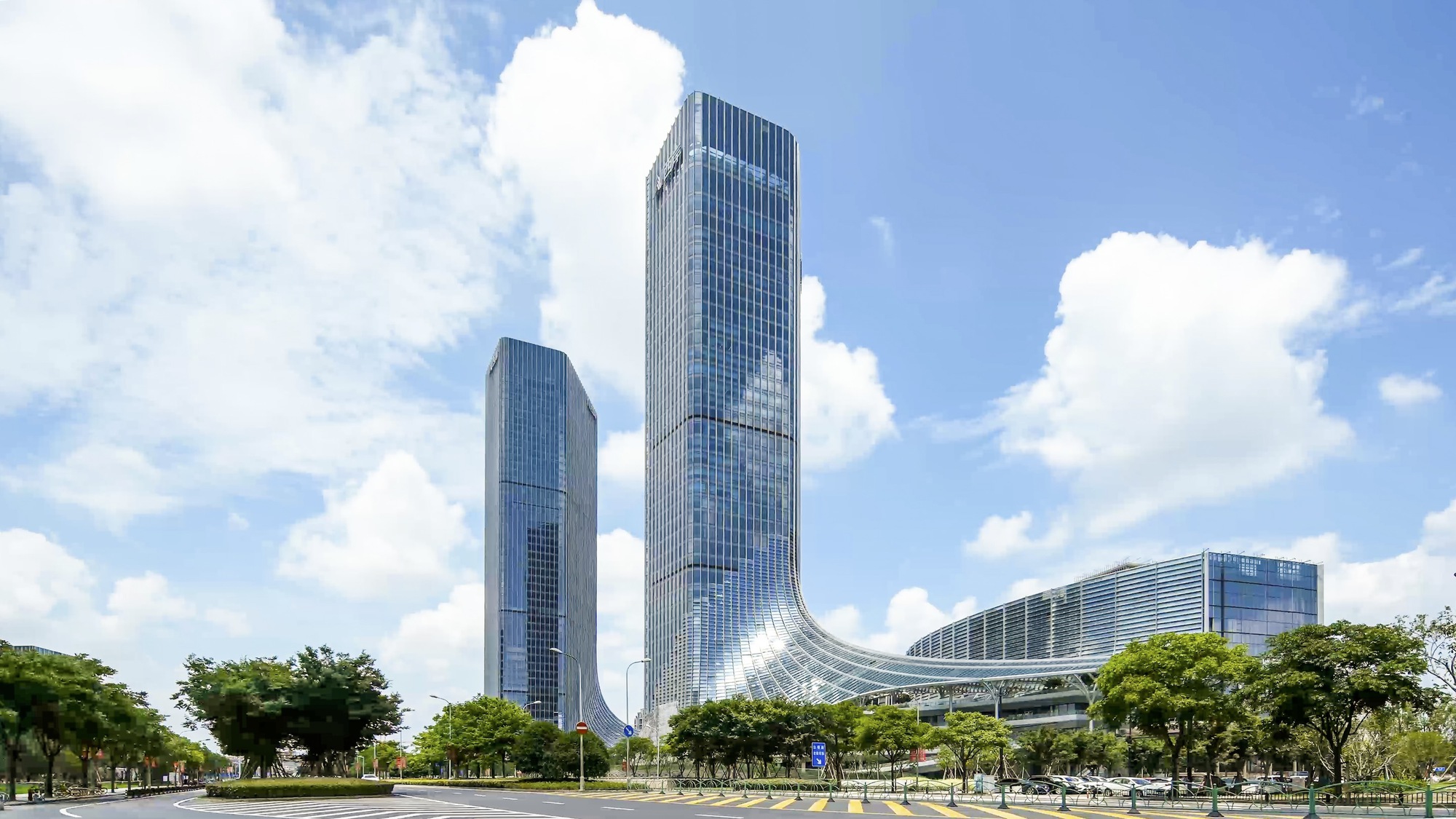 Gallery of Shanghai West Bund AI Tower & Plaza / Nikken Sekkei - 7