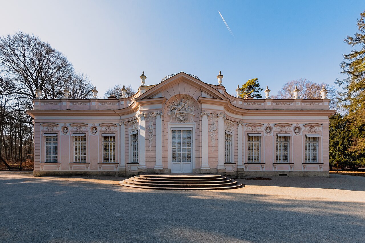 Gallery of Understanding the Rococo Style - 6