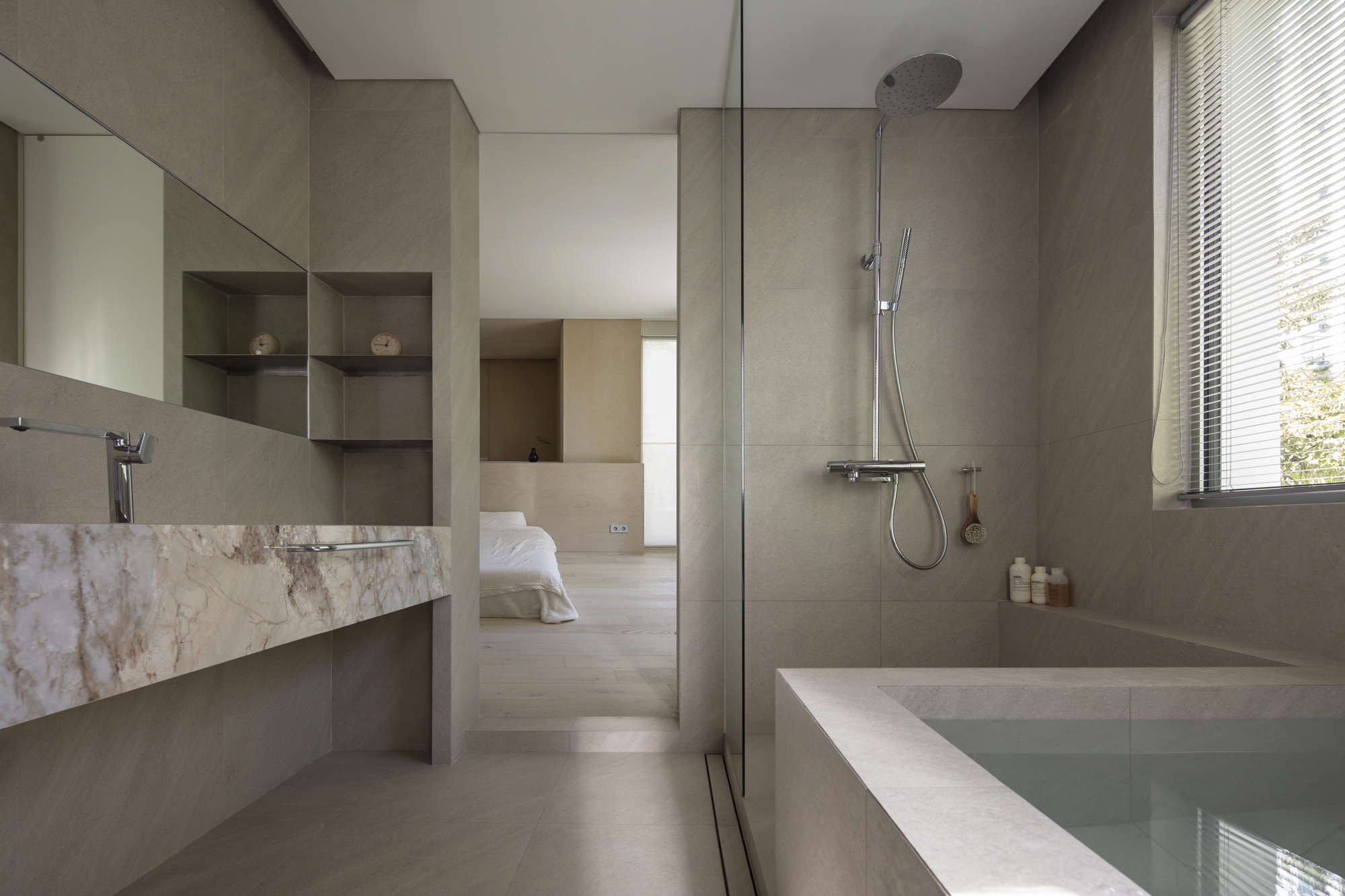 Gallery of Zozo House / Atelier ITCH - 17