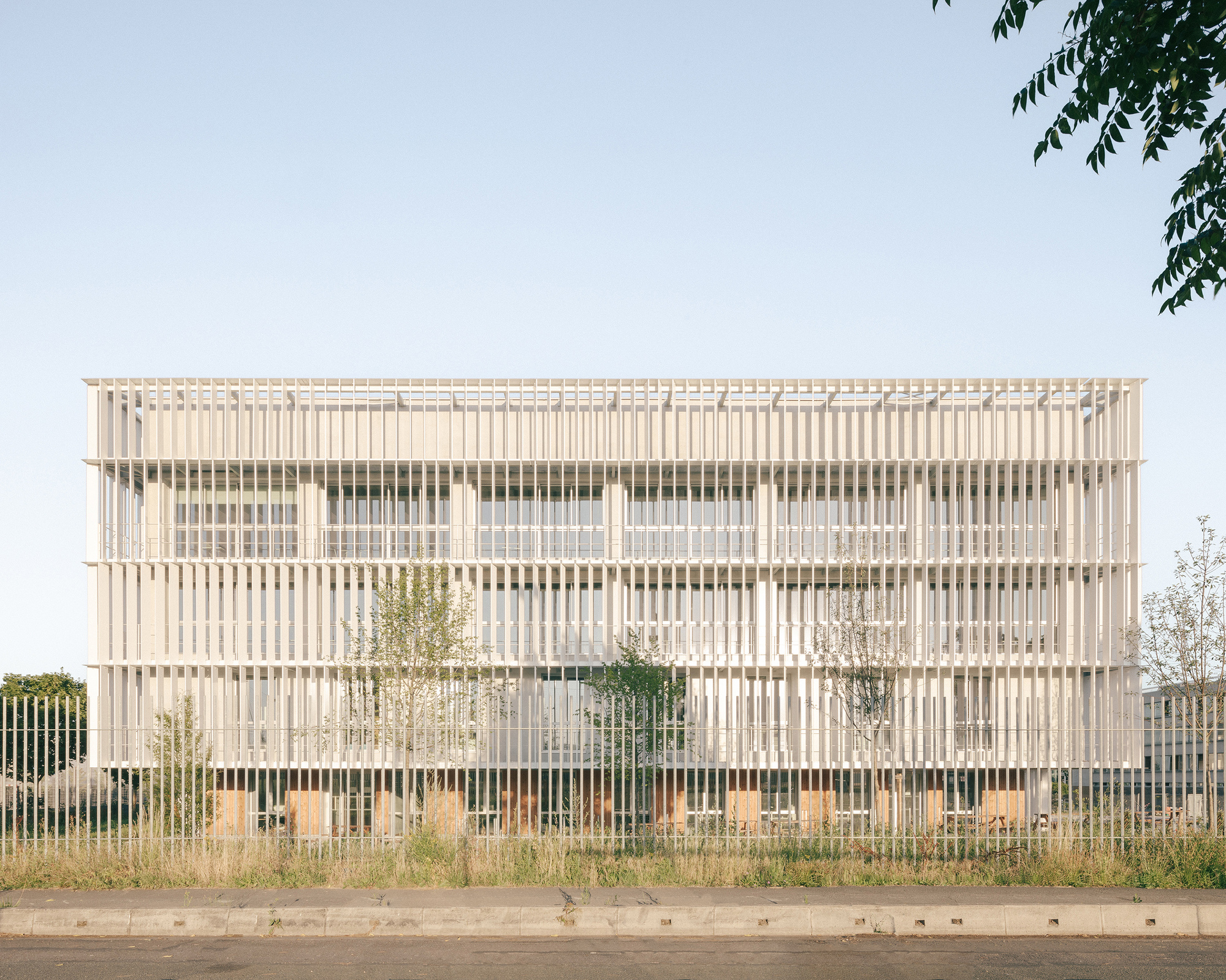 Gallery of ESIEE[it] Higher Education School / ValletdeMartinis ...