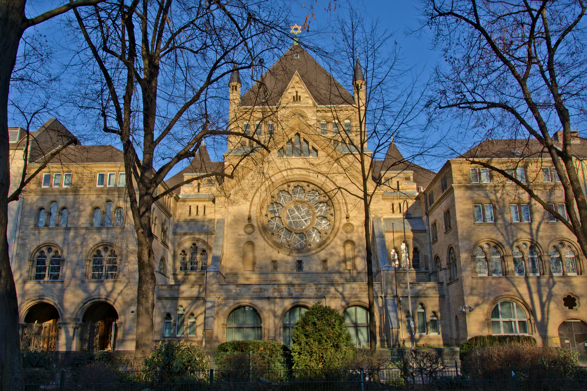 Gallery of Cologne Architecture City Guide: 16 Historical and ...