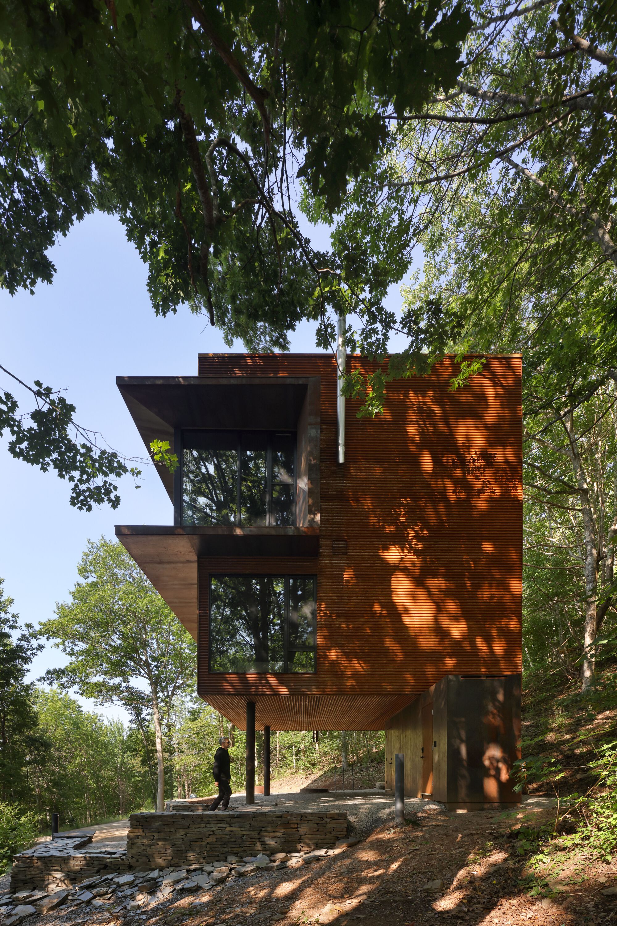 Gallery of White Rock House / Omar Gandhi Architect - 7
