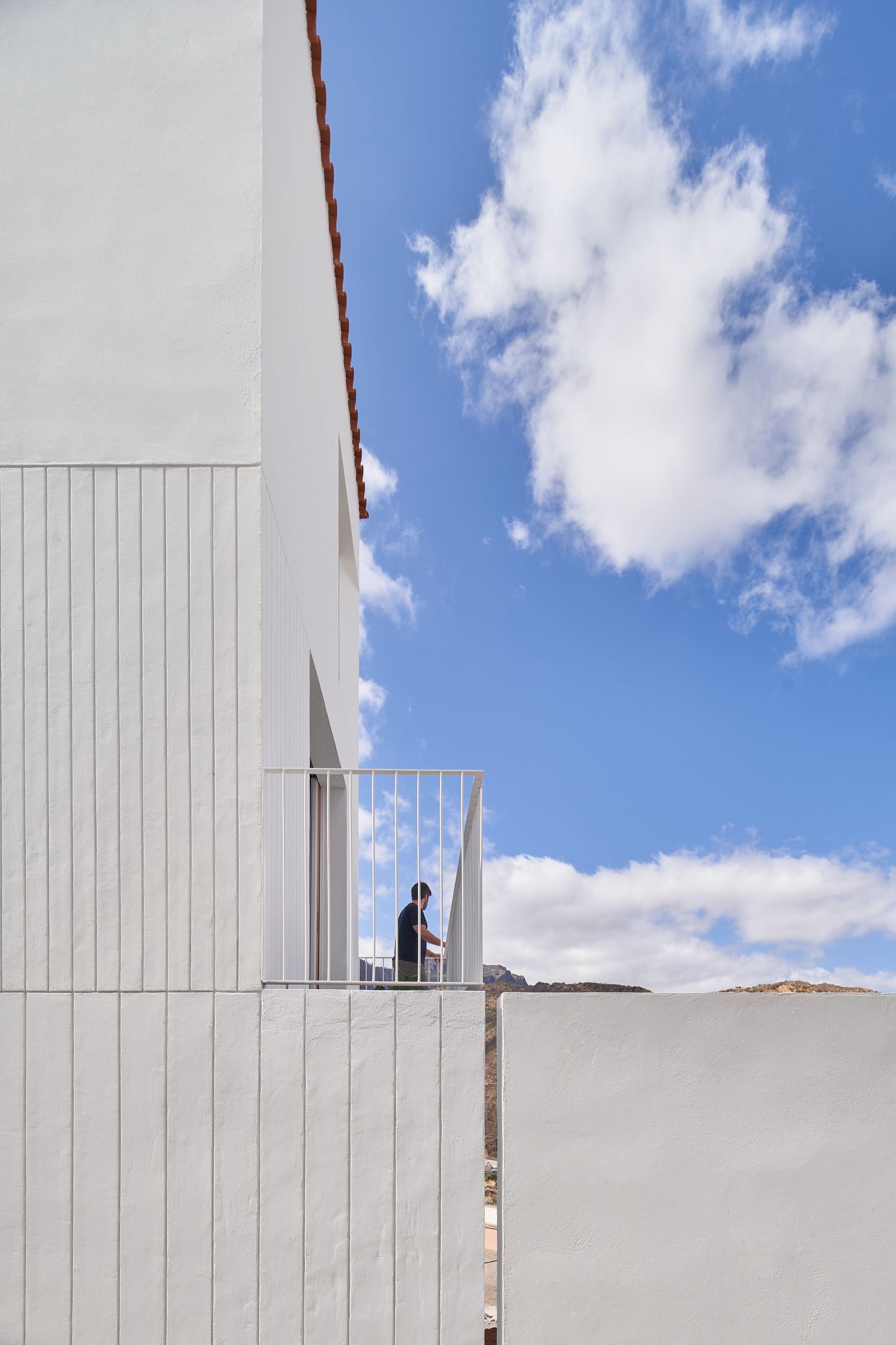 Gallery of T House / XStudio - 12