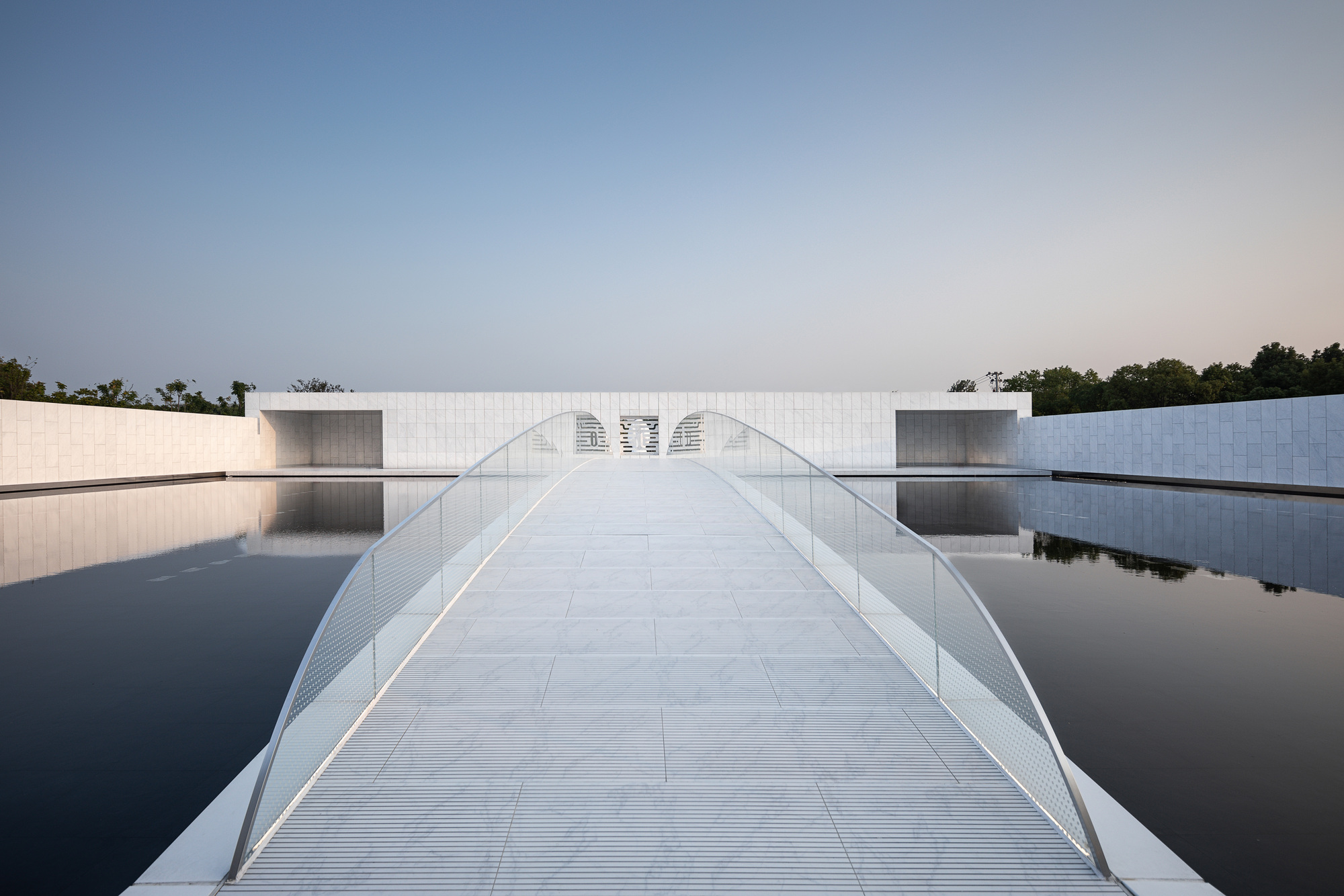 Gallery of Yanzi Memorial Hall / Architectural Design and Research ...