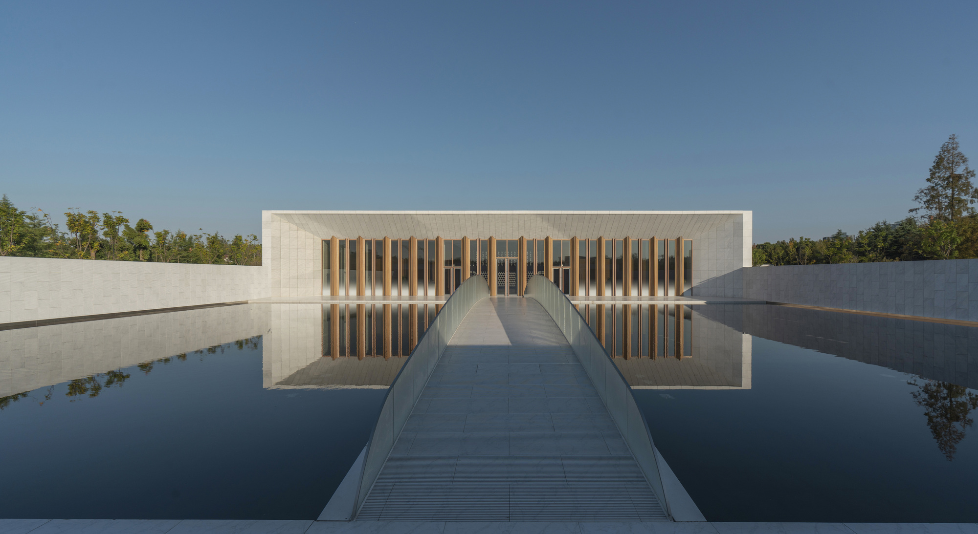 Gallery of Yanzi Memorial Hall / Architectural Design and Research ...