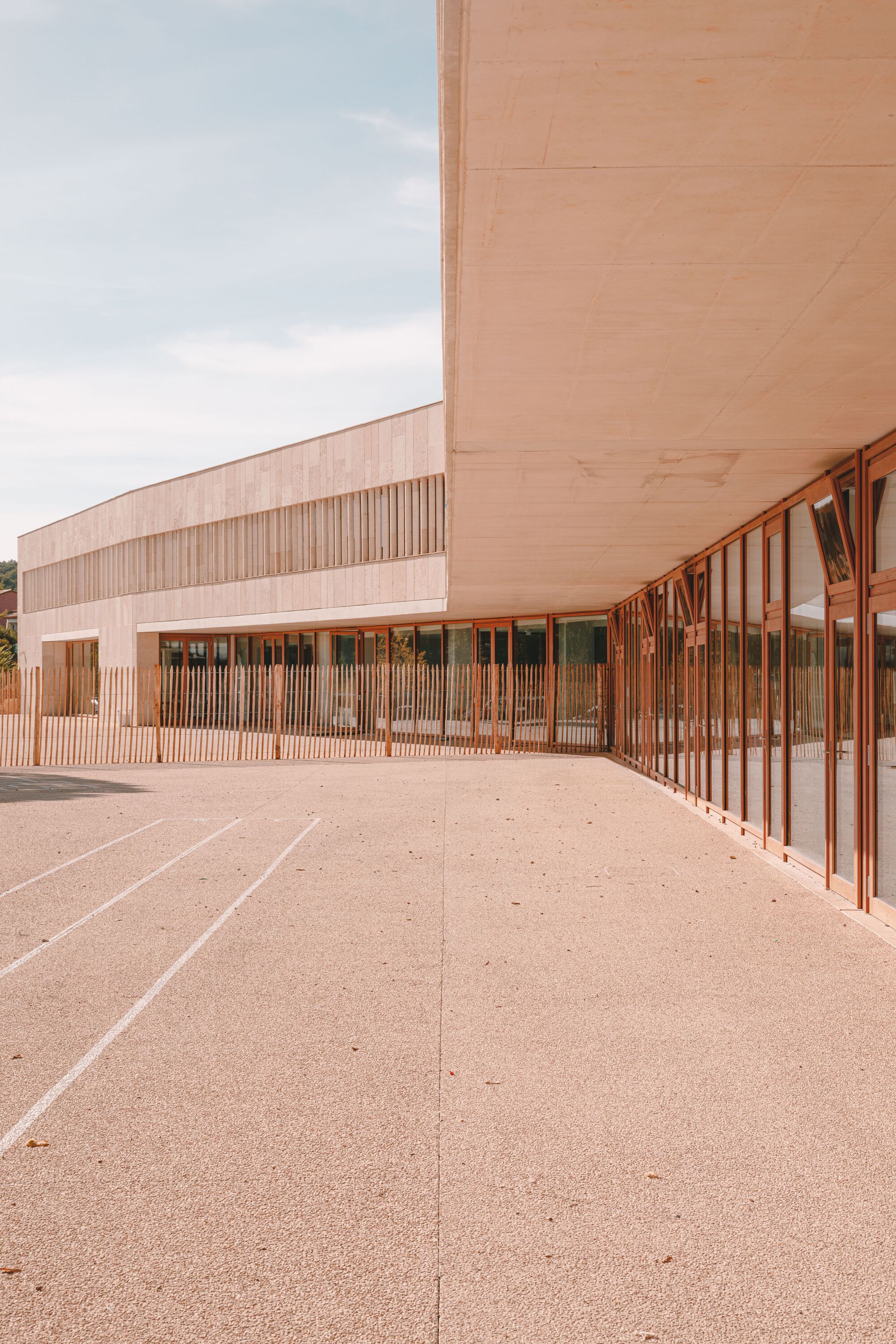 Gallery of Fossil Building at Cabriès School / Amelia Tavella - 2