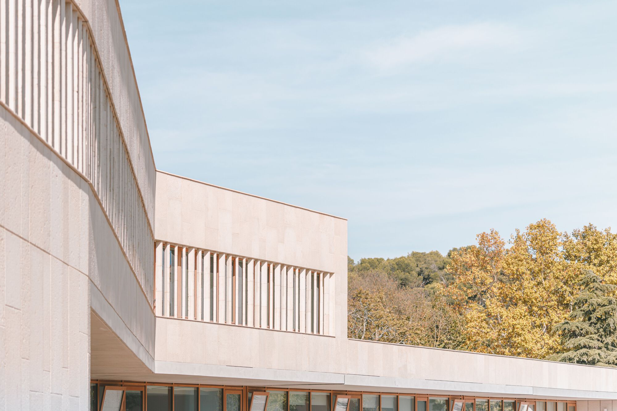 Gallery of Fossil Building at Cabriès School / Amelia Tavella - 16