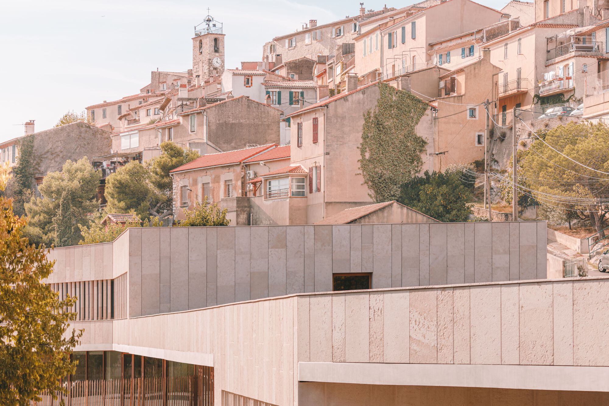 Gallery of Fossil Building at Cabriès School / Amelia Tavella - 26