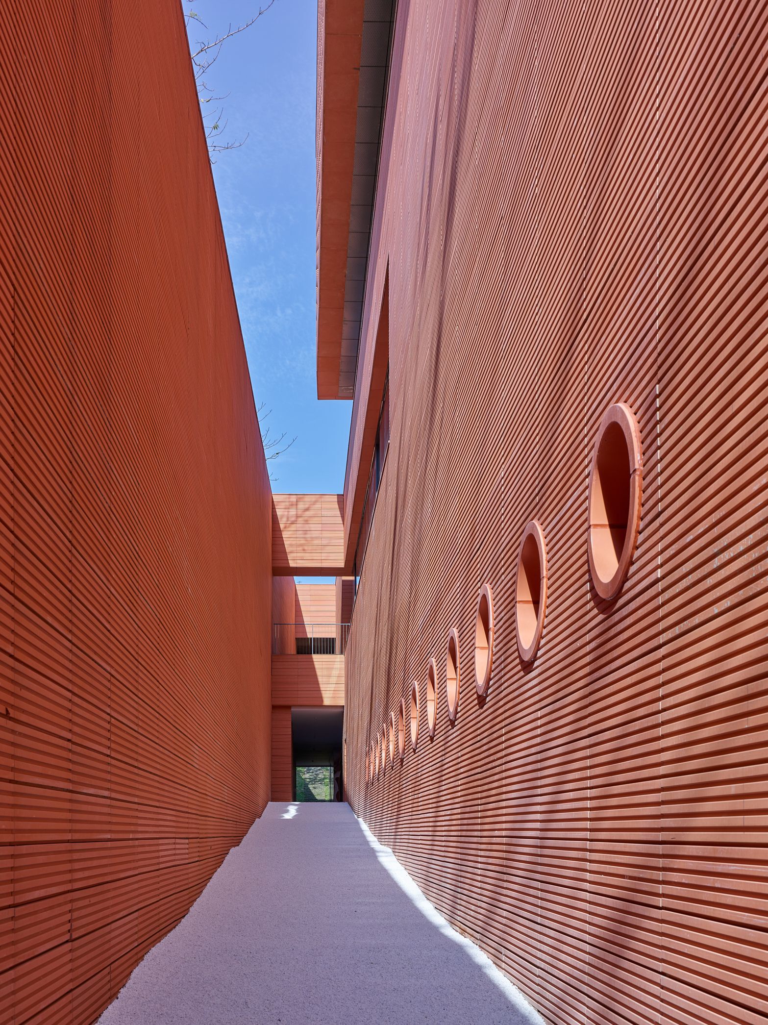 Gallery of RSC (Resort Software Community) Building / THAD SUP Atelier - 23