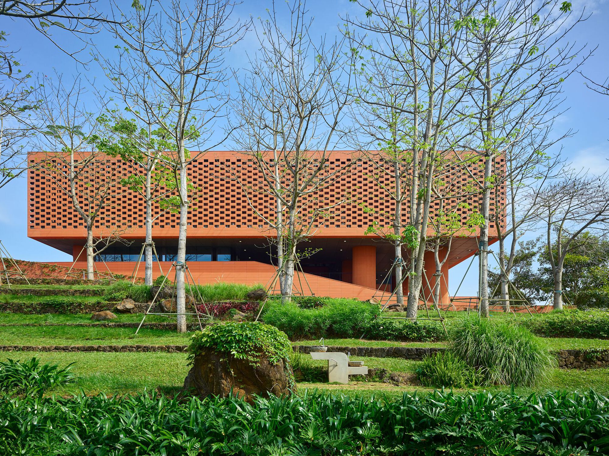 galer-a-de-edificio-rsc-thad-sup-atelier-2