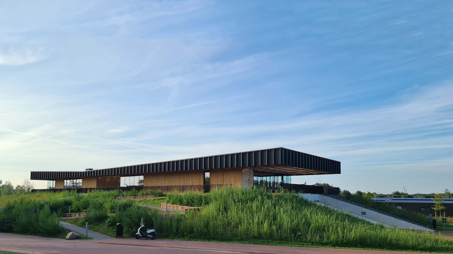 Gallery of Exploring Timber and Glass in 11 Contemporary Architectural ...