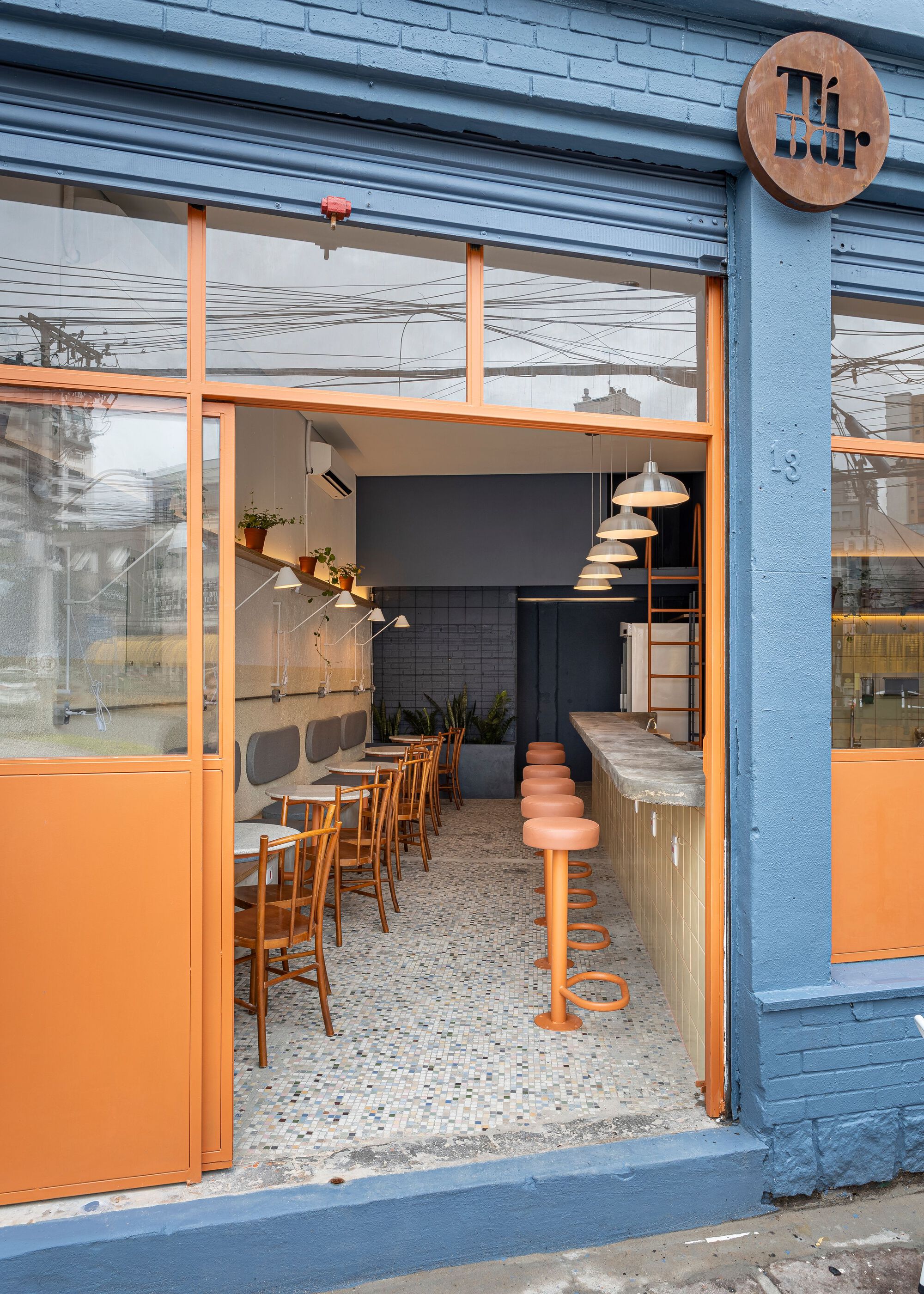 Galeria de Tu Bar / Danielle Martins Arquitetura - 12