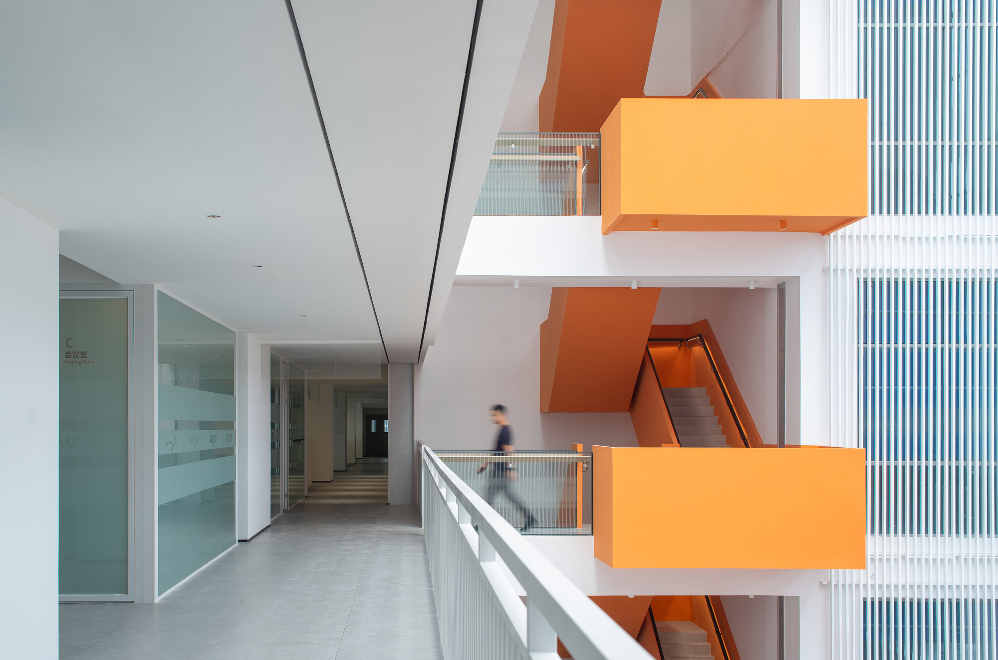 Gallery of Absen Dongjiang Intelligent Manufacturing Center R&D Building / JC design - 16