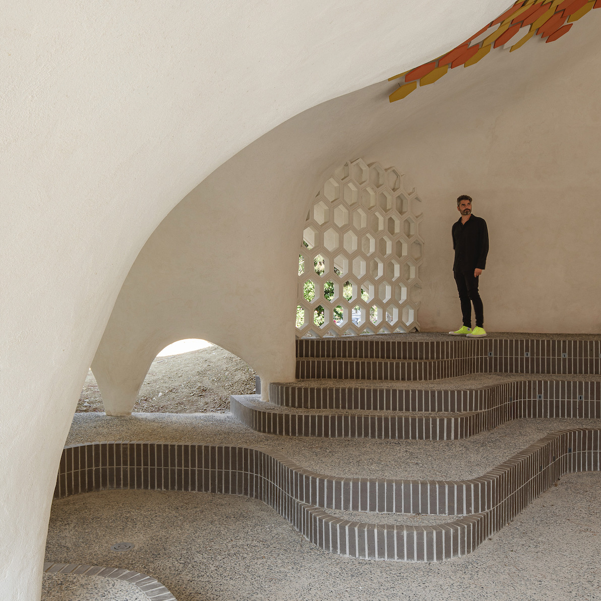 Gallery of Pavilion E4. Efficient Outdoor Educational Space / Juan ...