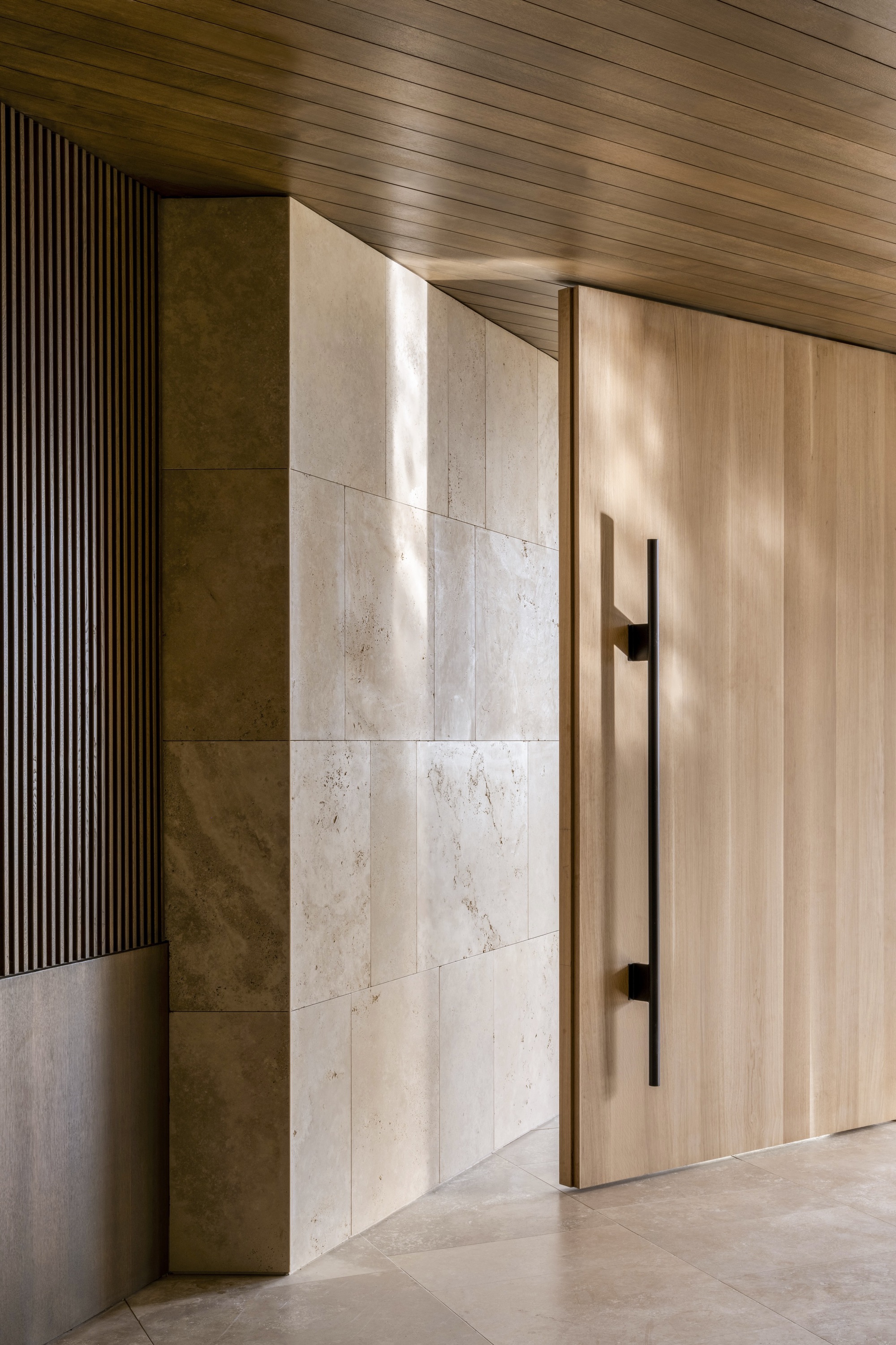Gallery of Stradella Ridge House / SAOTA - 17