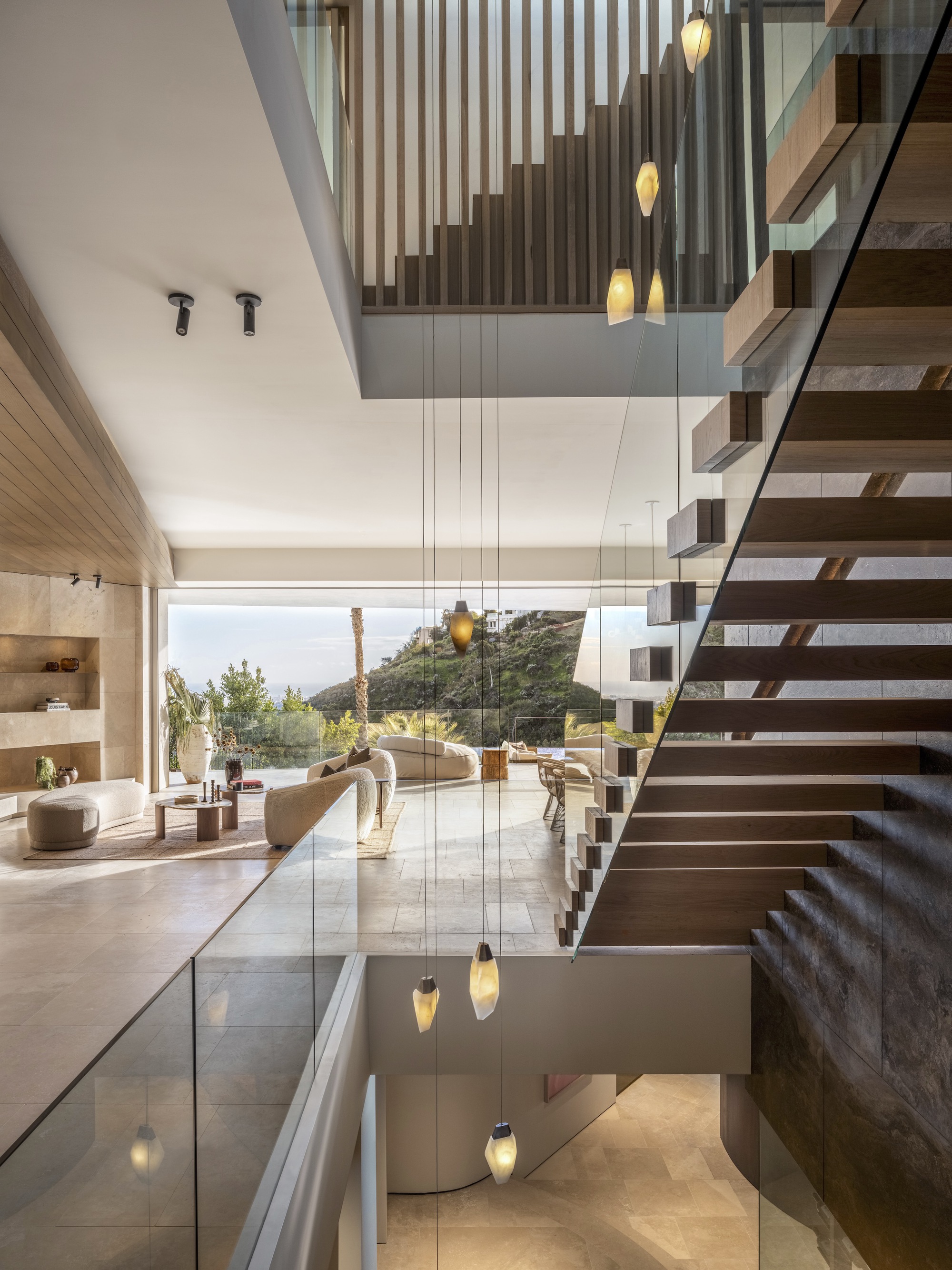 Gallery of Stradella Ridge House / SAOTA - 10