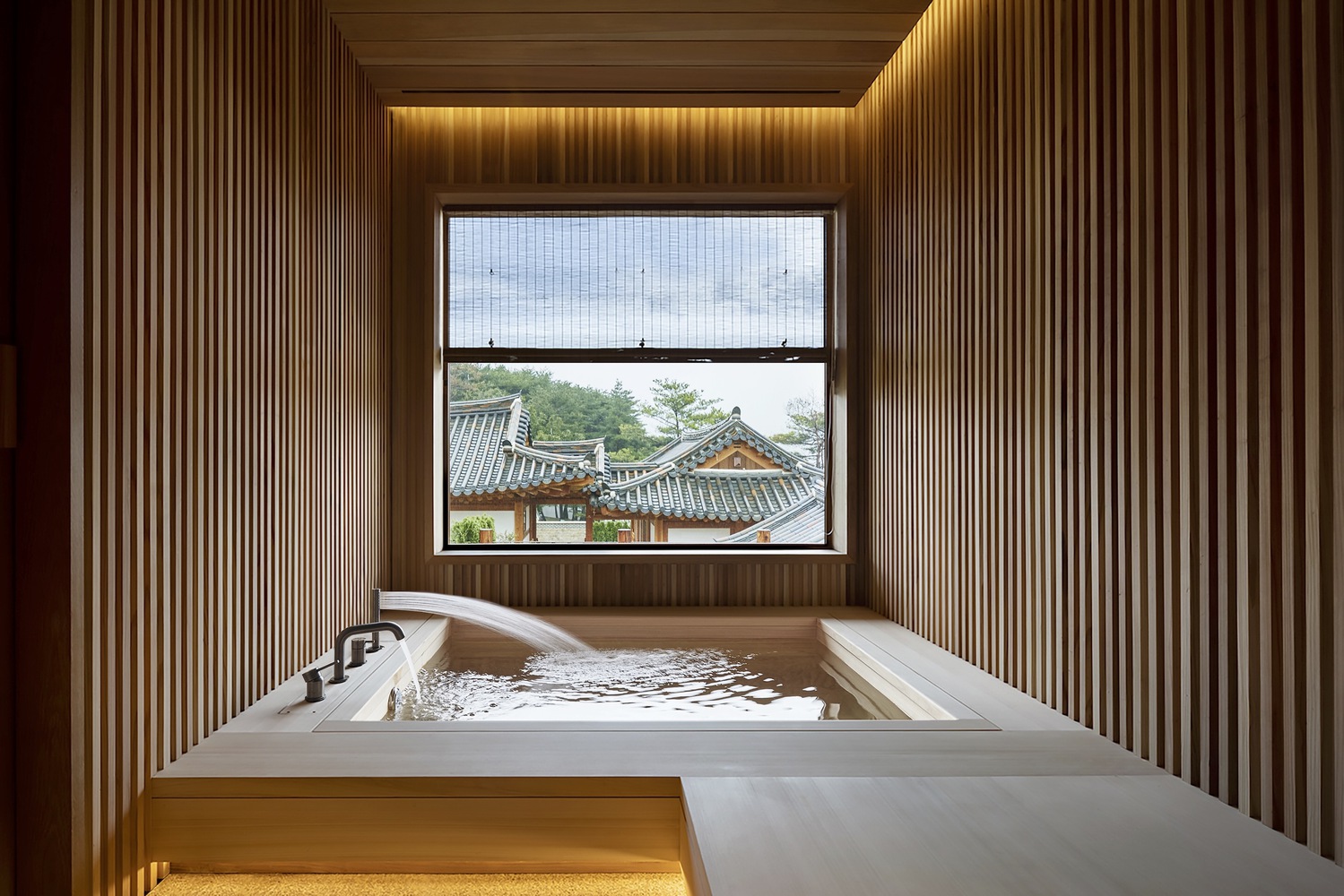 Gallery of The HANOK Heritage House / Listen Communication - 5