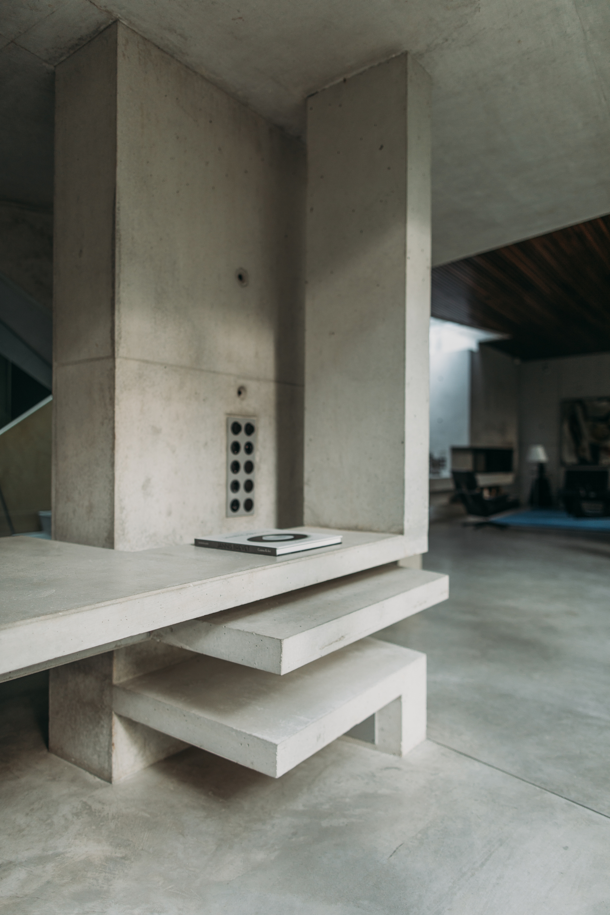 Gallery of “Suddenly, You Step into the Landscape through the House ...