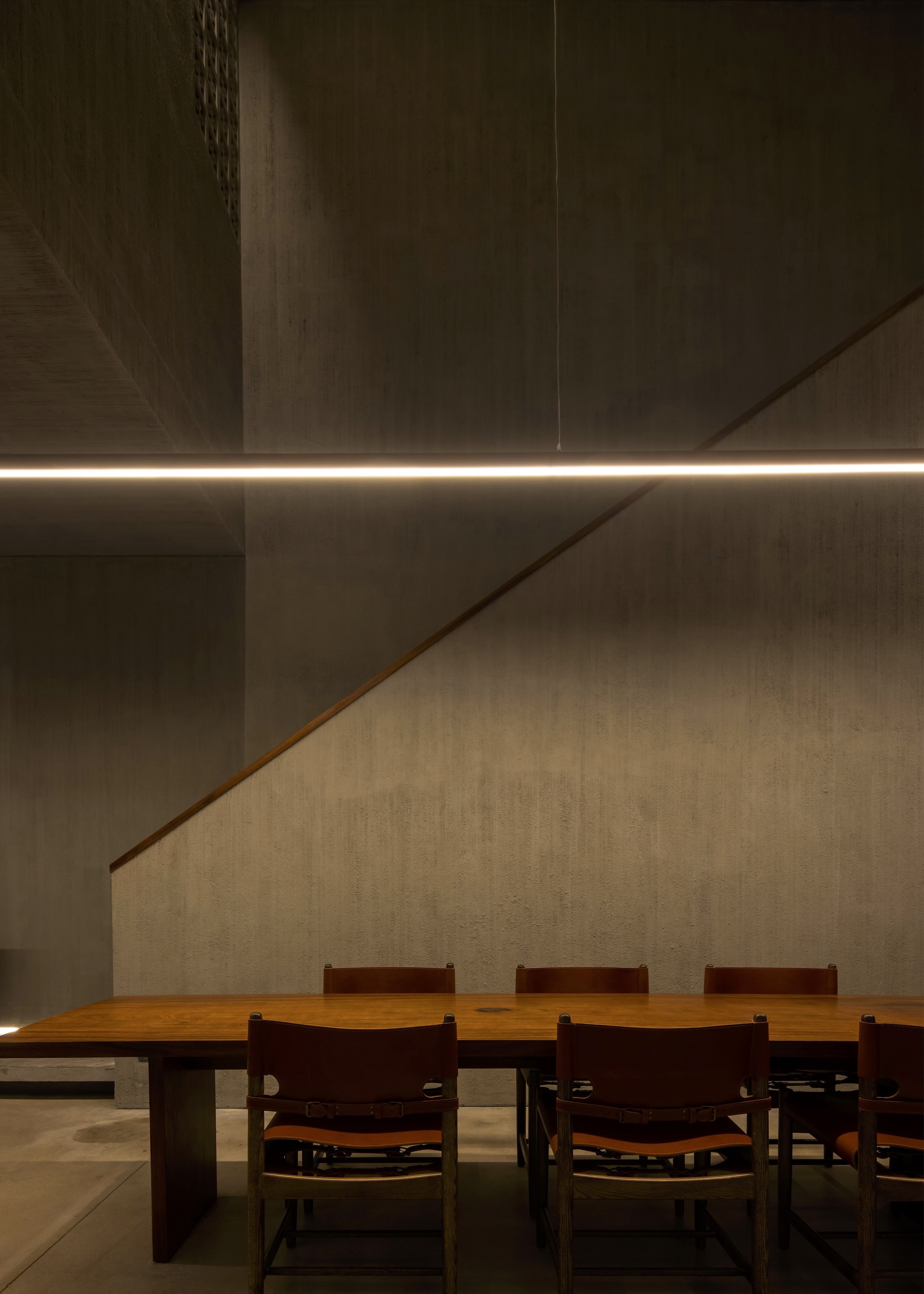 Gallery of Nhà Hương House / H-H Studio - 10