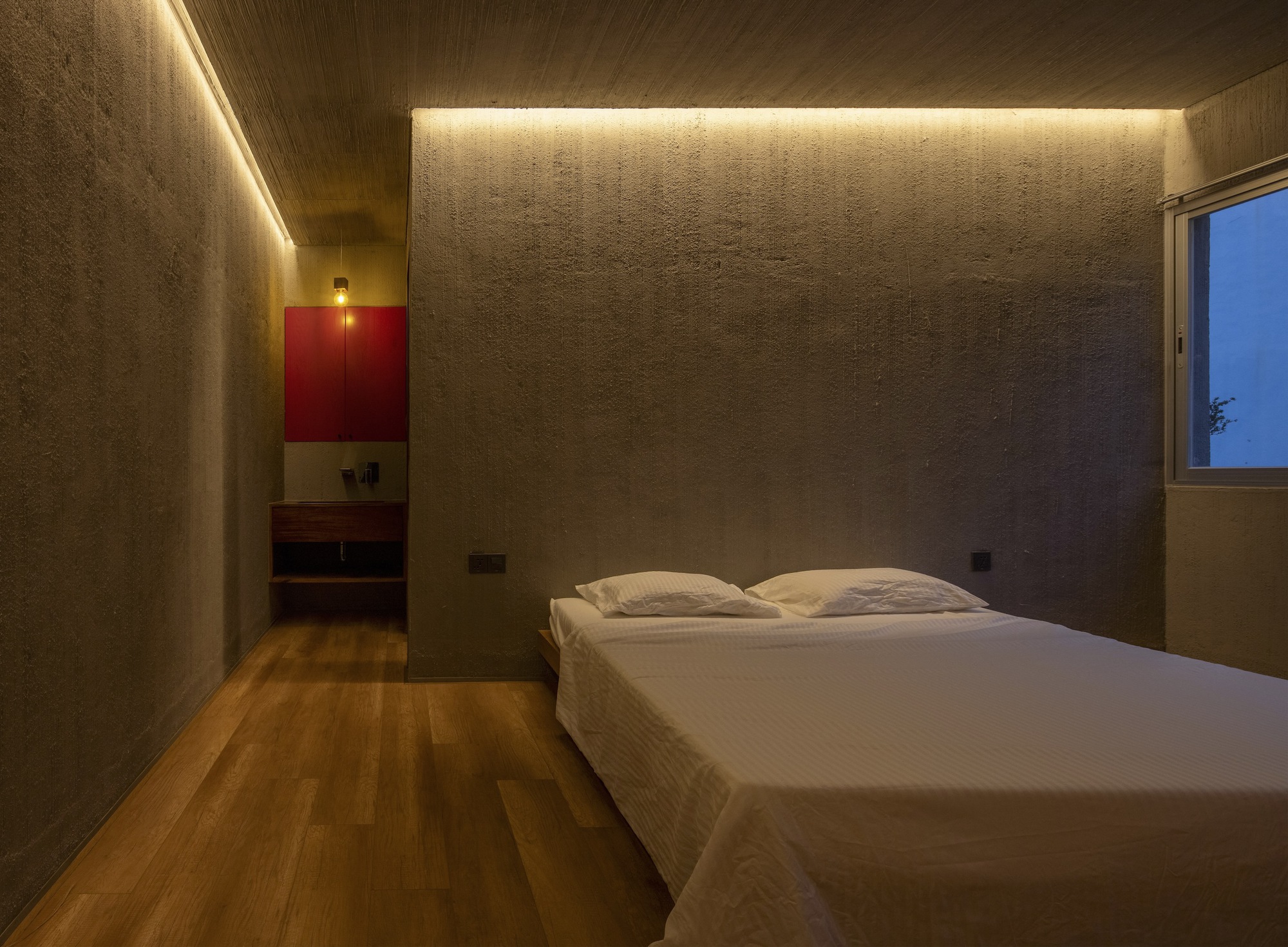 Gallery of Nhà Hương House / H-H Studio - 15