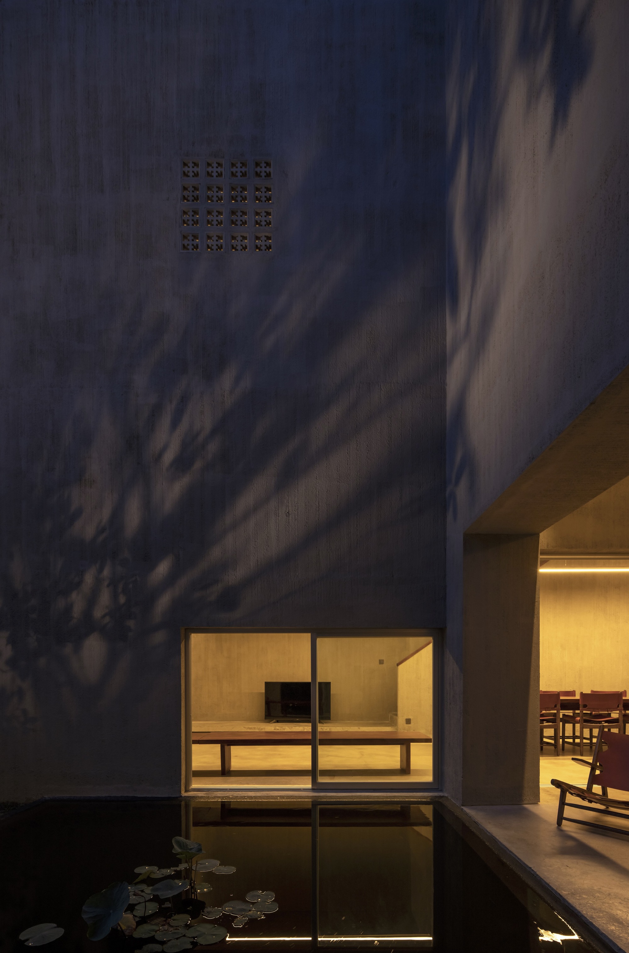 Gallery of Nhà Hương House / H-H Studio - 22