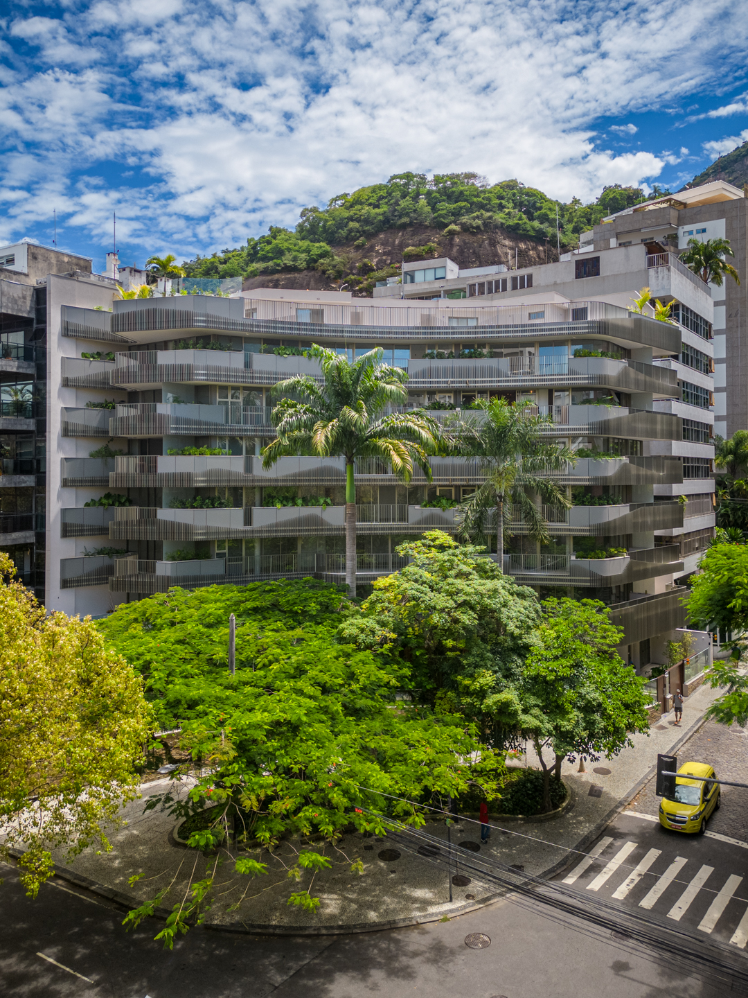 Galeria de Edifício Brisa / Sergio Conde Caldas Arquitetura - 6
