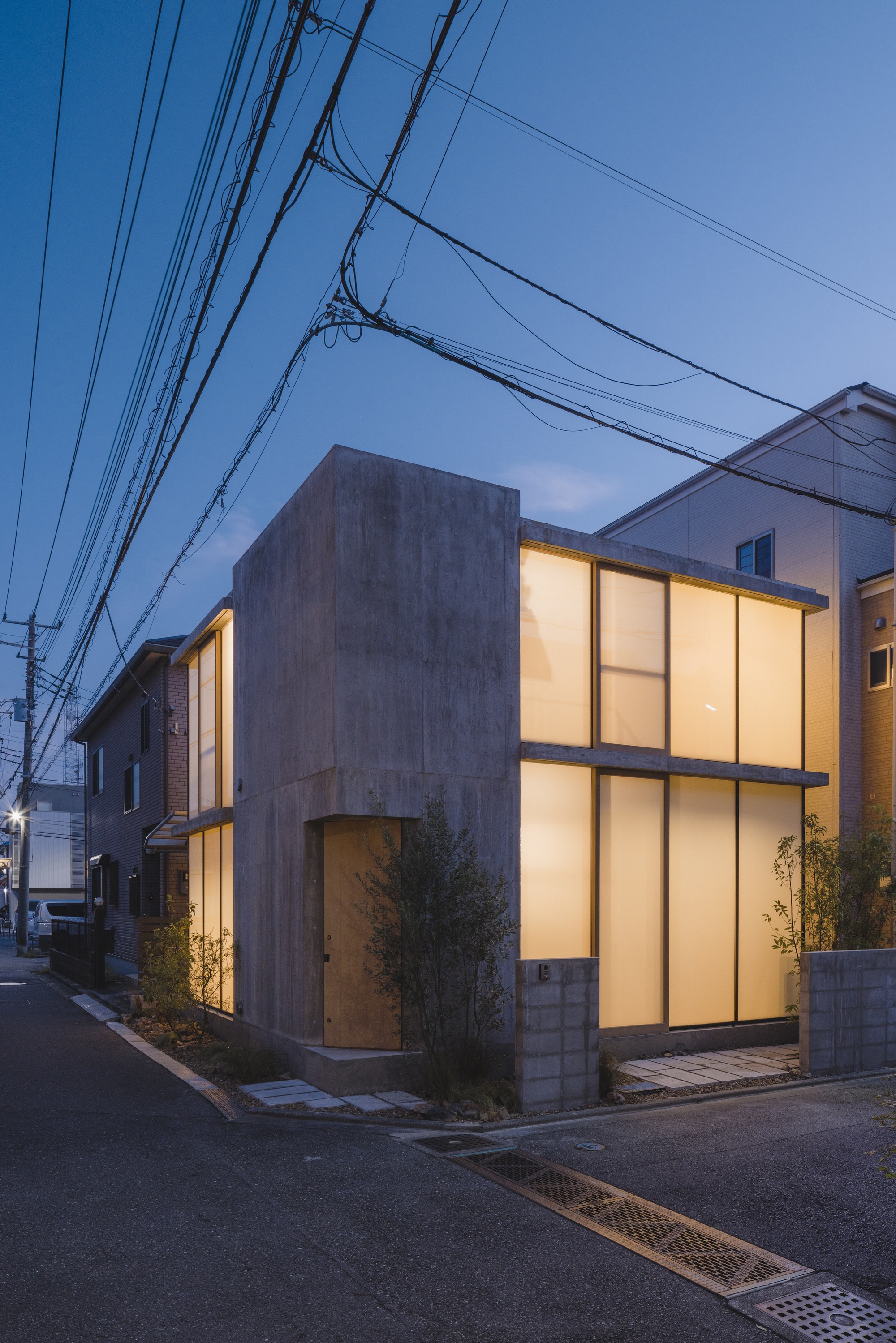 Gallery of Check Patterned House / IGArchitects - 22