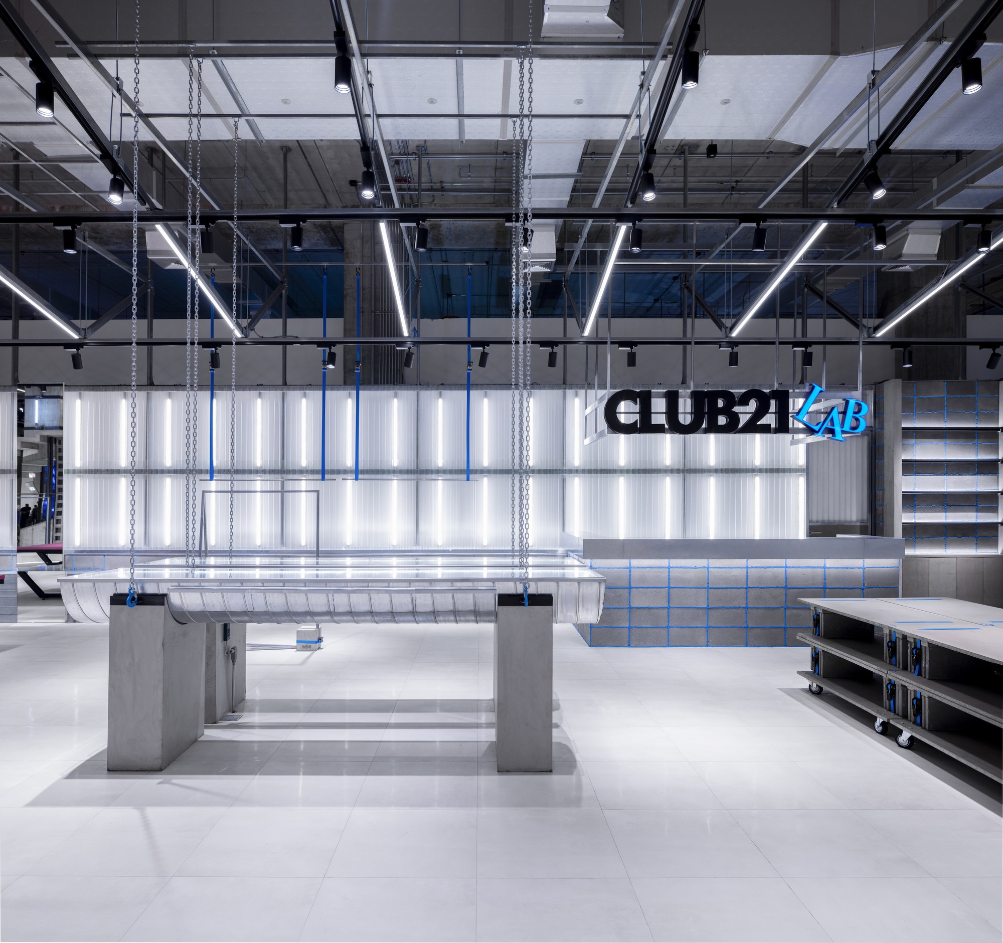 Gallery of CLUB21 LAB / Studio Krubka - 14