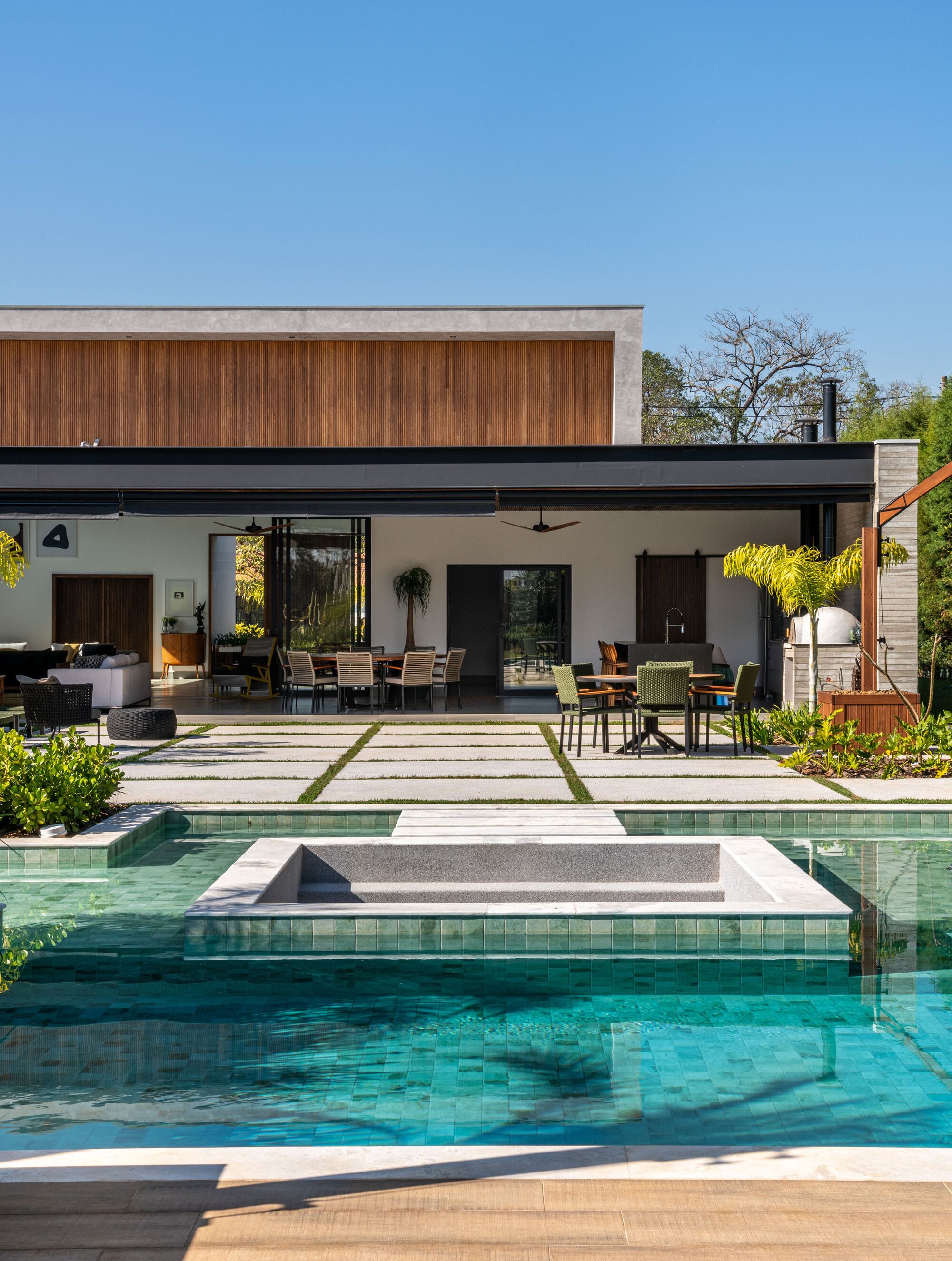 Galeria de Casa Morada / Tatyane Vasconcelos Coradi + Jattobá ...