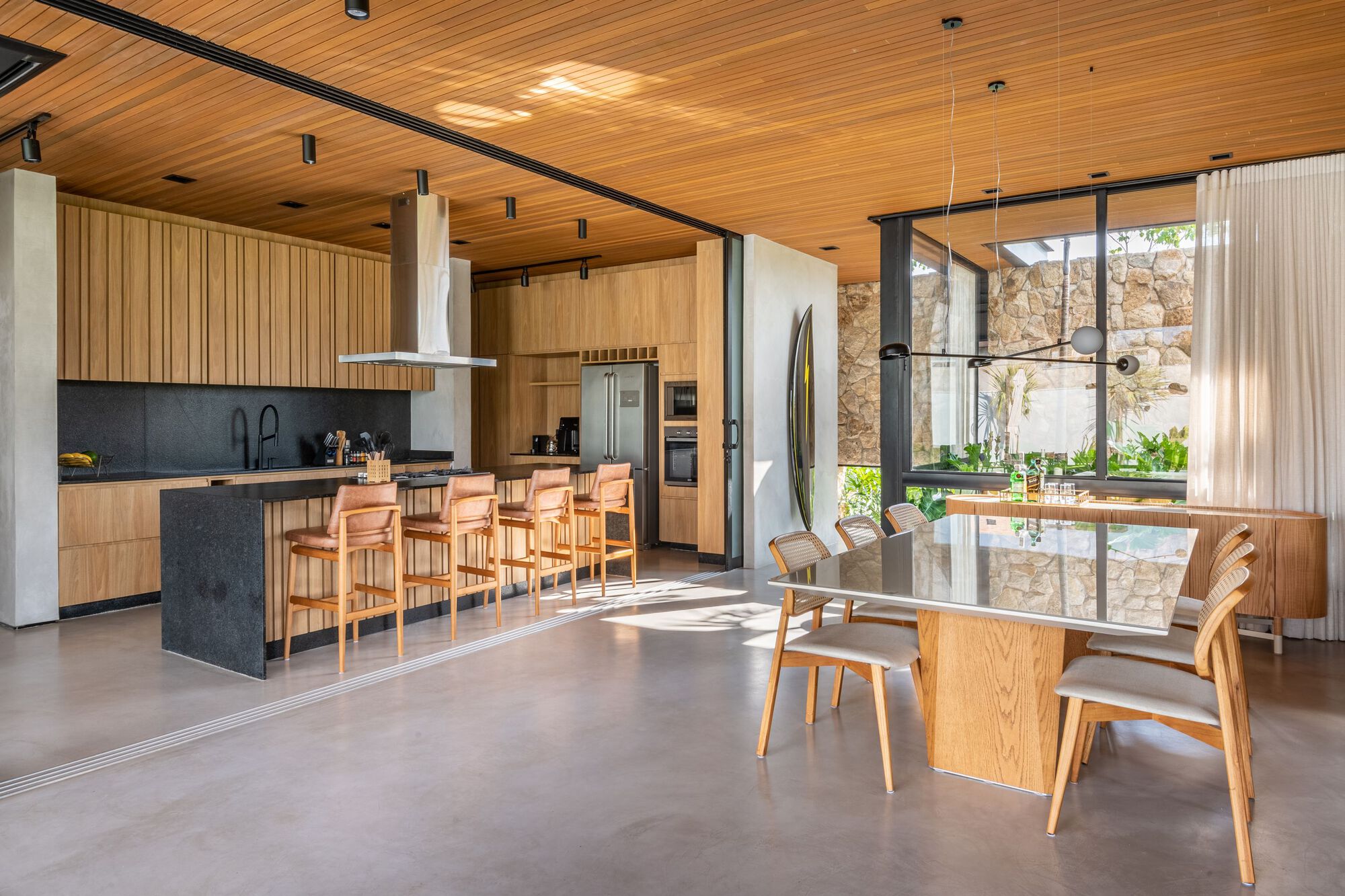 Gallery of Petrus House / Sala Squadra Arquitetura & Interiores - 25