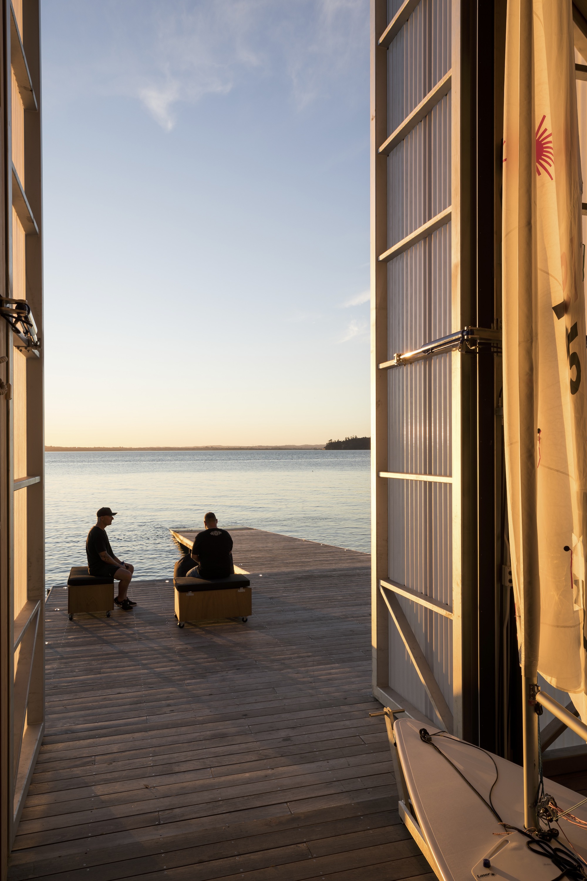 Gallery of Boathouse 01 / Michael Cooper Architects - 8