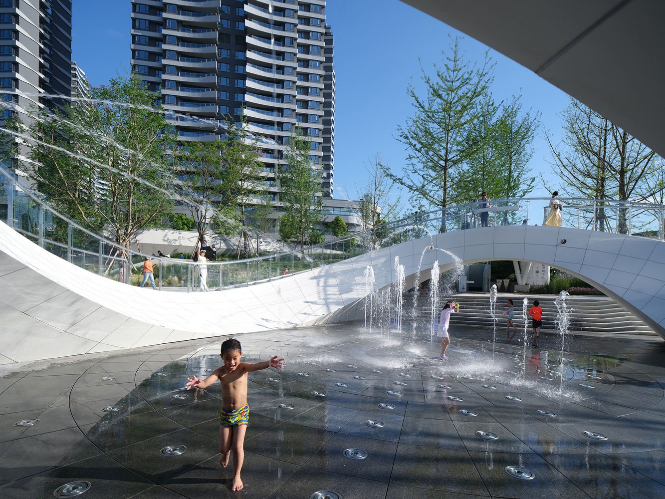 Gallery of Water in Public Spaces: 15 Urban Projects That Incorporate ...