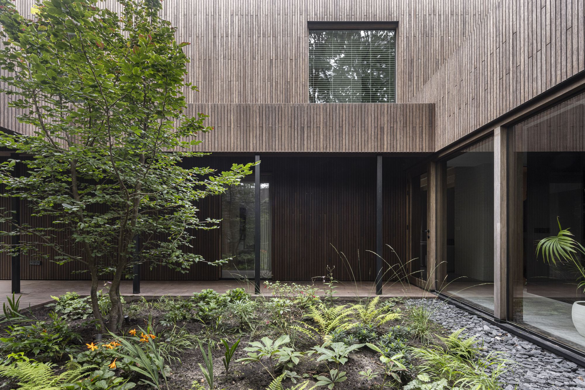 Gallery of Open Park Villa / i29 architects - 7