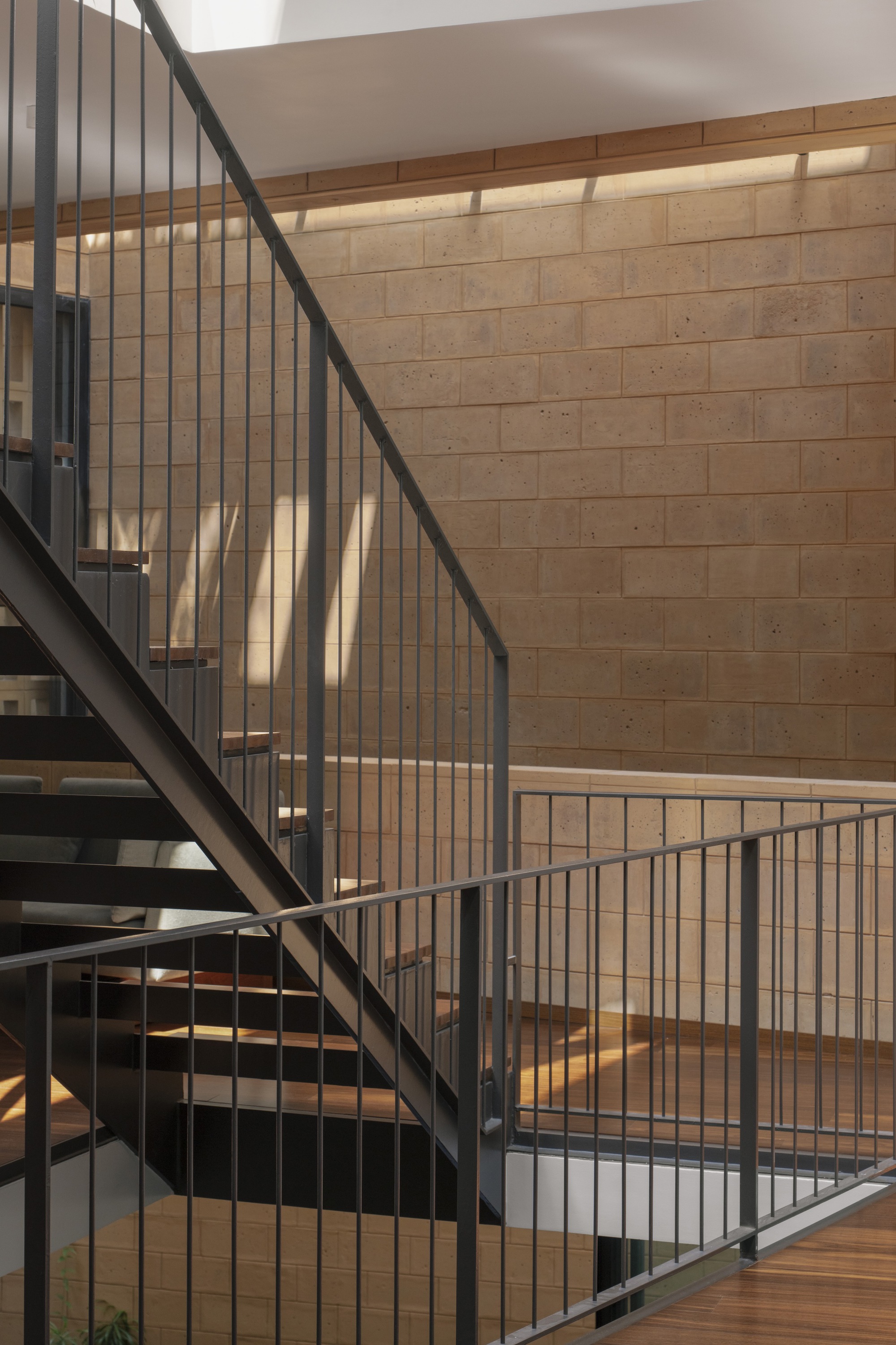 Gallery of Debris Block House / CollectiveProject - 13