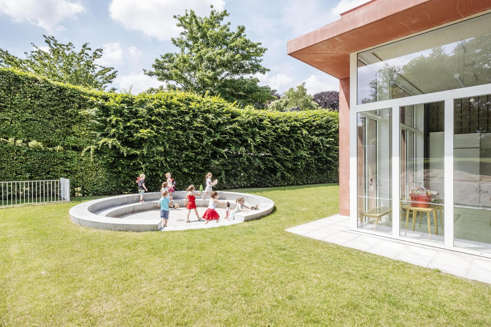 Gallery of Jan Frans Willems Kindergarden and Music Academy / STAUT ...