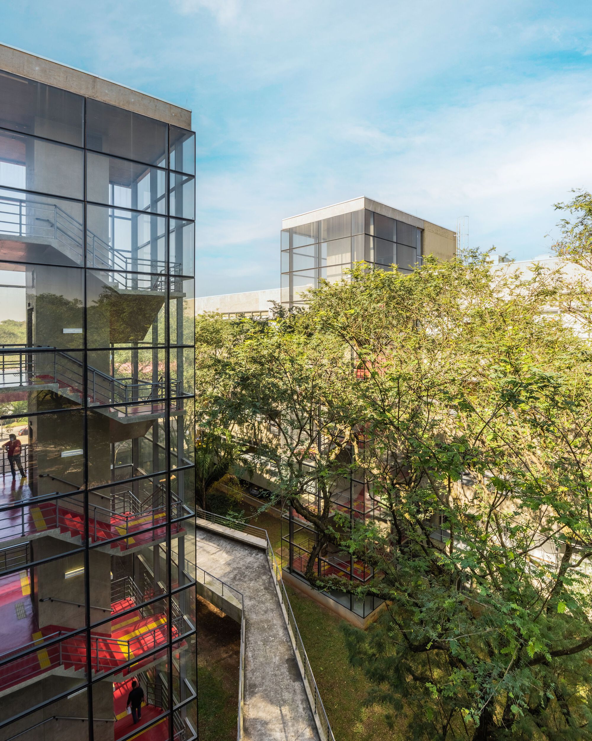 Gallery of International Broadcasting Center of Universidade de São ...