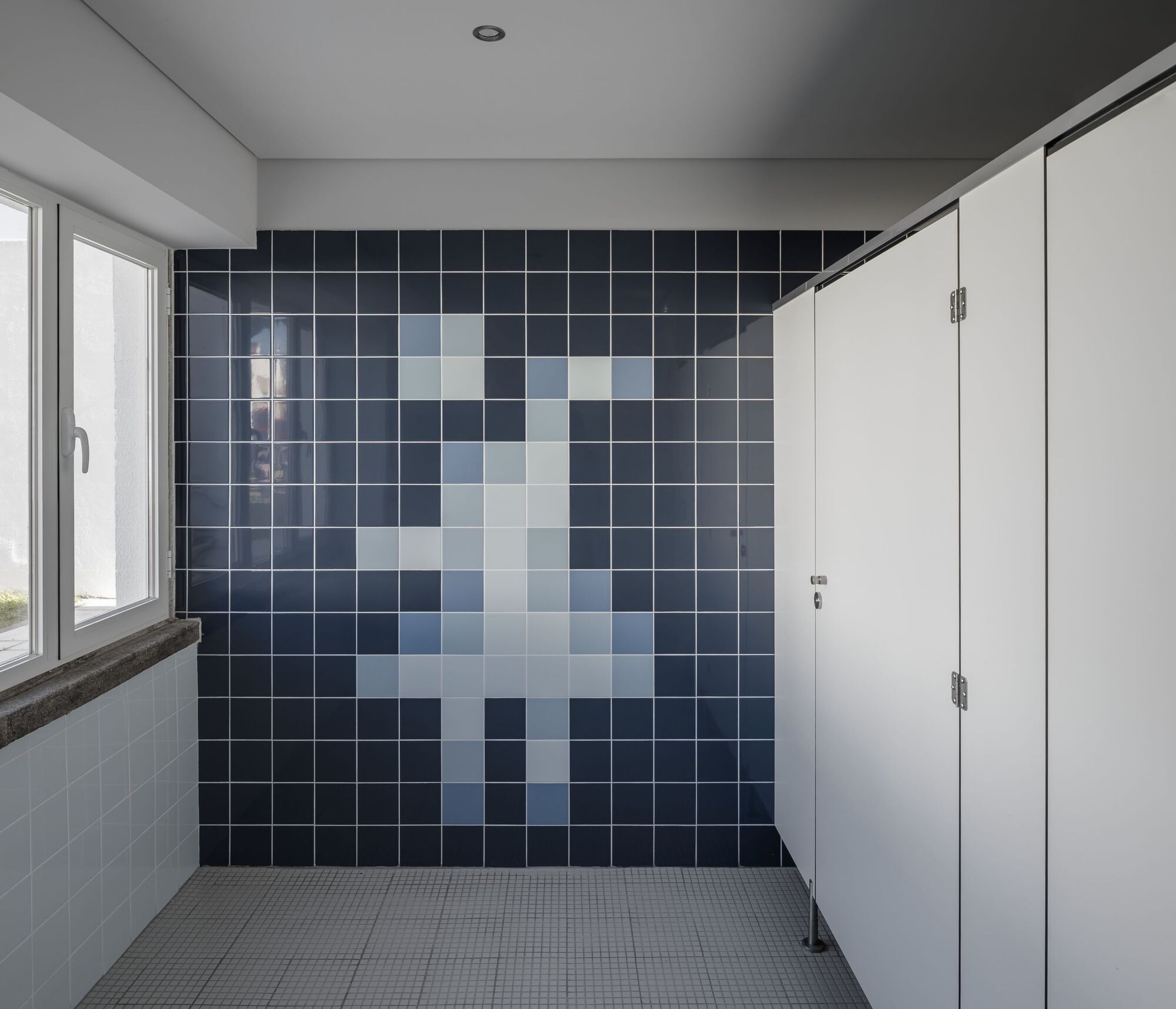 Galeria de Casa do Povo de Alcains / dbA. arquitectura - 8