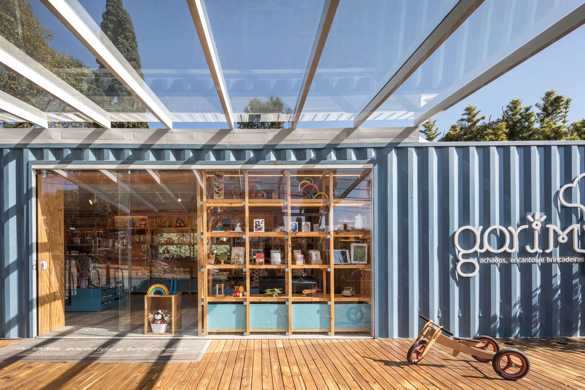 Gallery of Expansão Loja Garimpê / Kenji Okabaiasse + Takah arquitetura ...