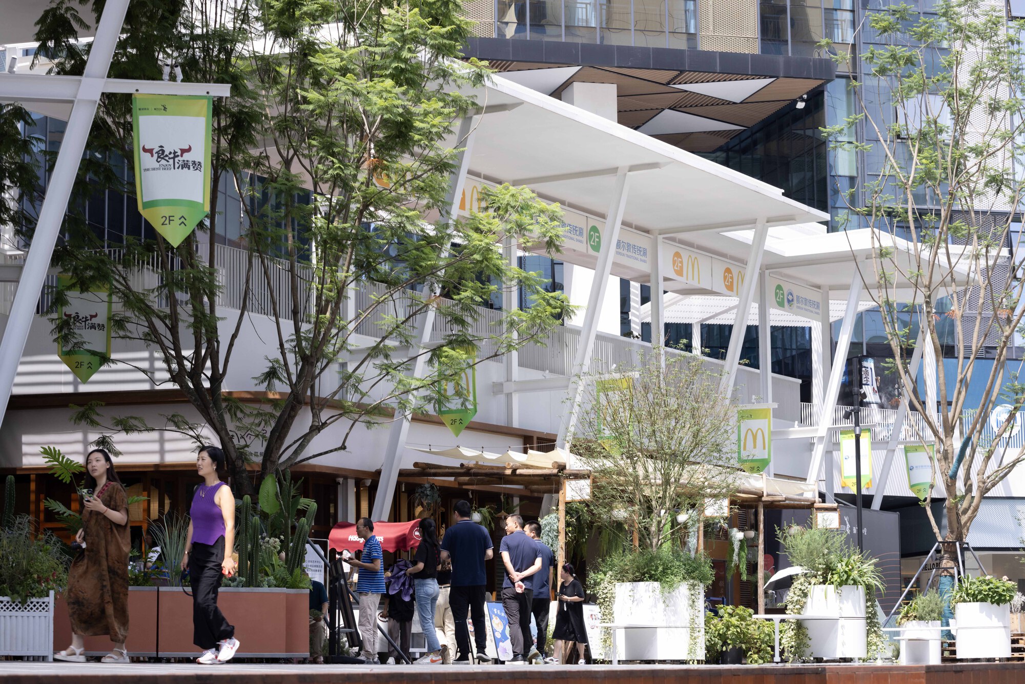 Gallery of Luxe Zone Owner’s Block / WE LIVE ARCHITECTS - 10