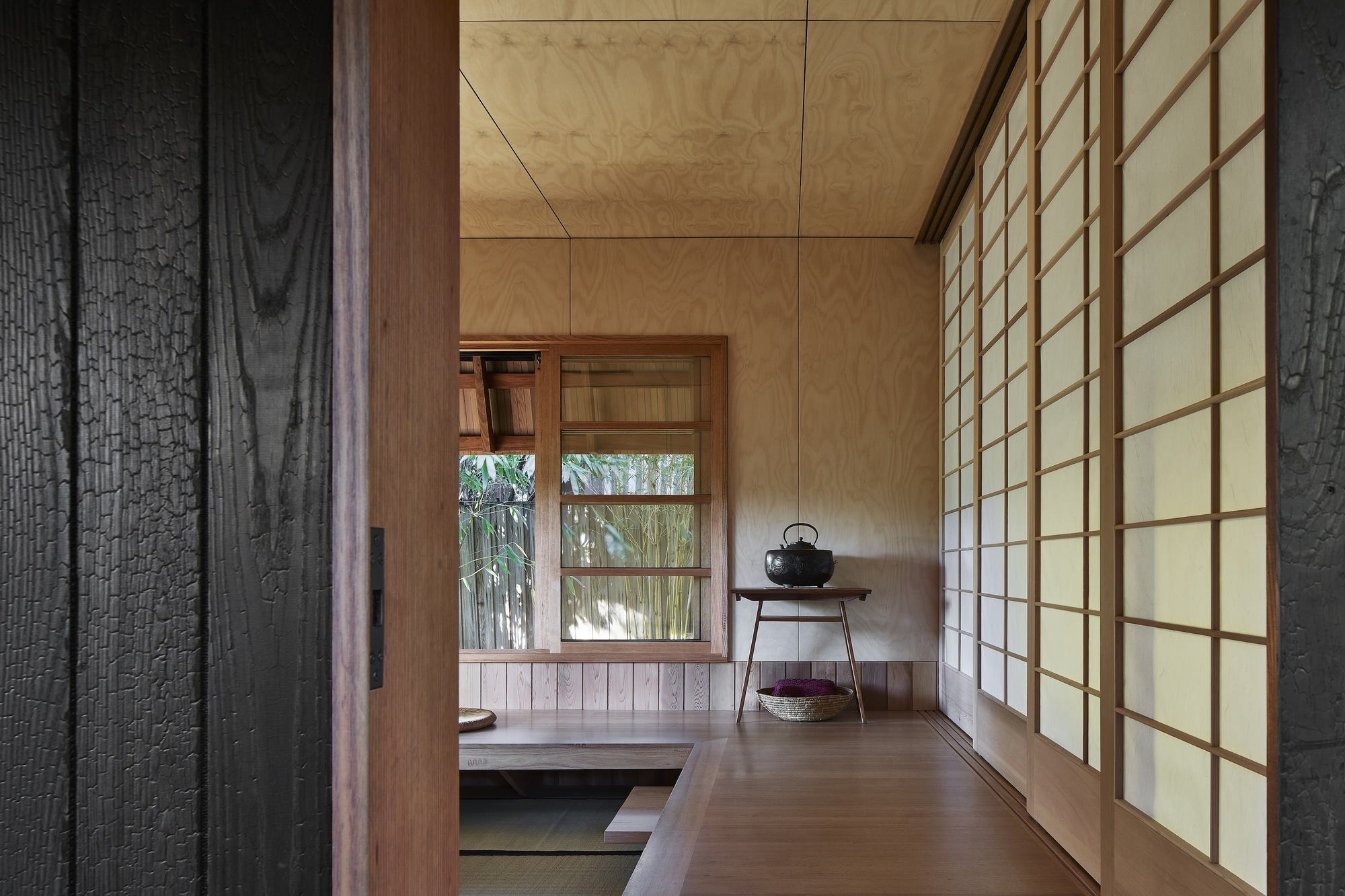 Gallery of Ember House / MRTN Architects - 16