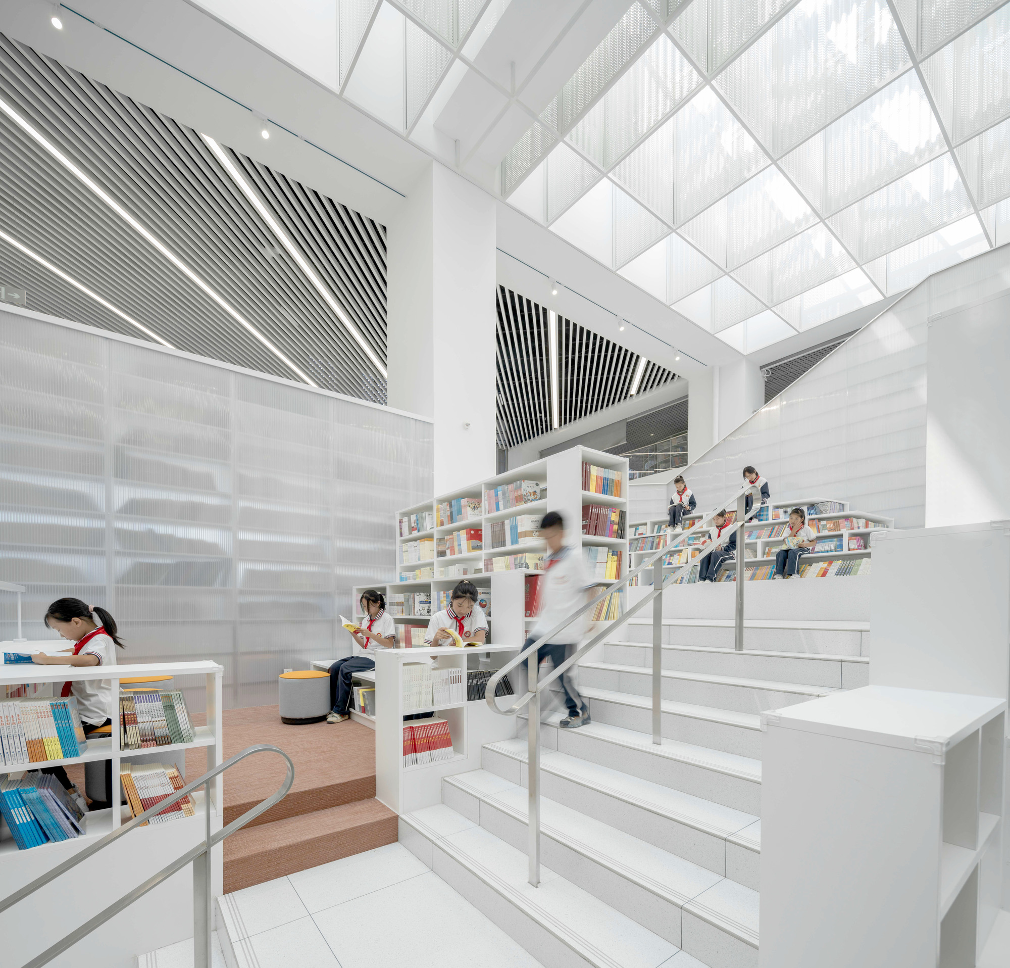 Gallery of Shanghai Conservatory of Music Experimental School Hebi ...