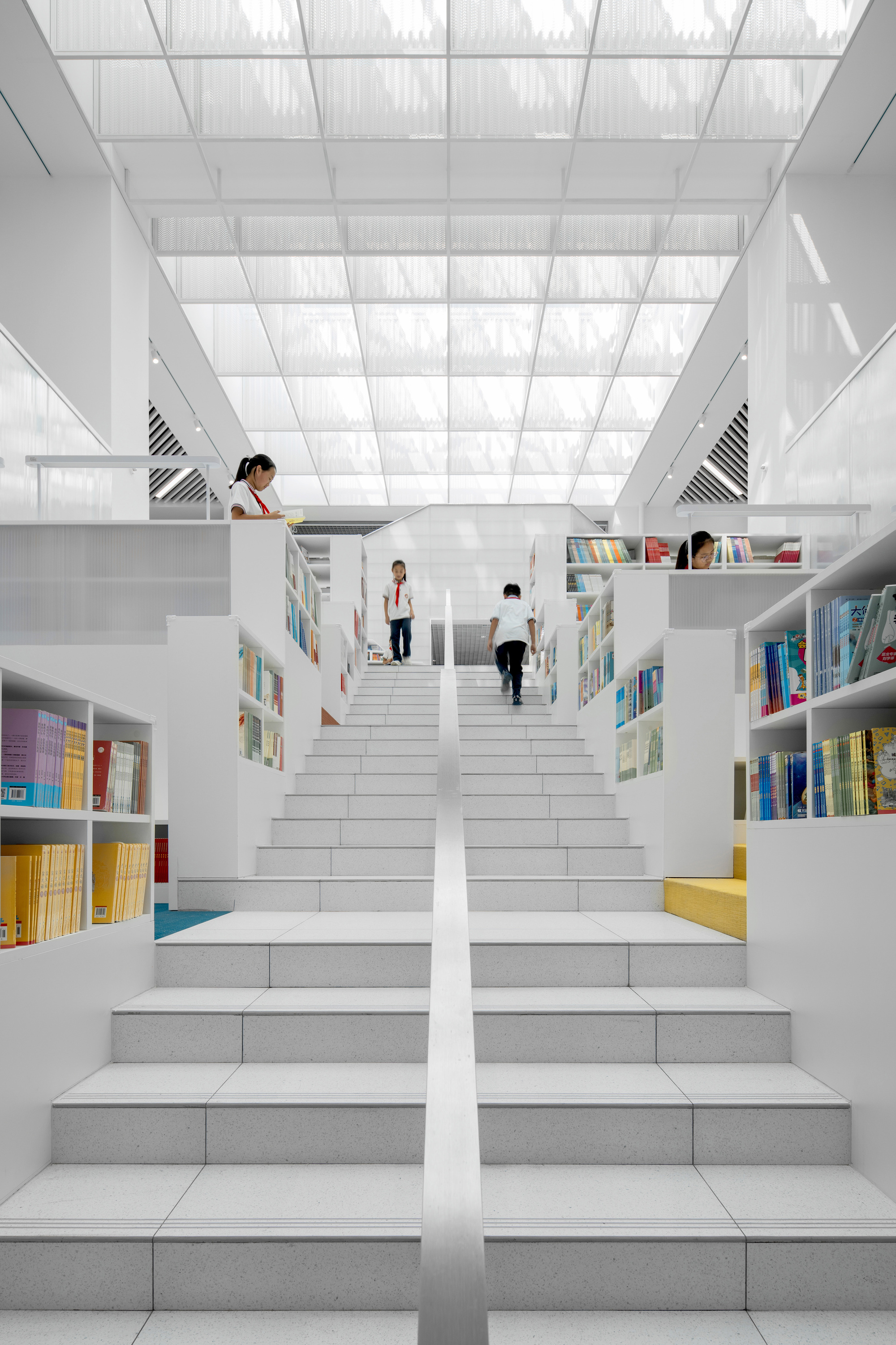 Gallery of Shanghai Conservatory of Music Experimental School Hebi ...