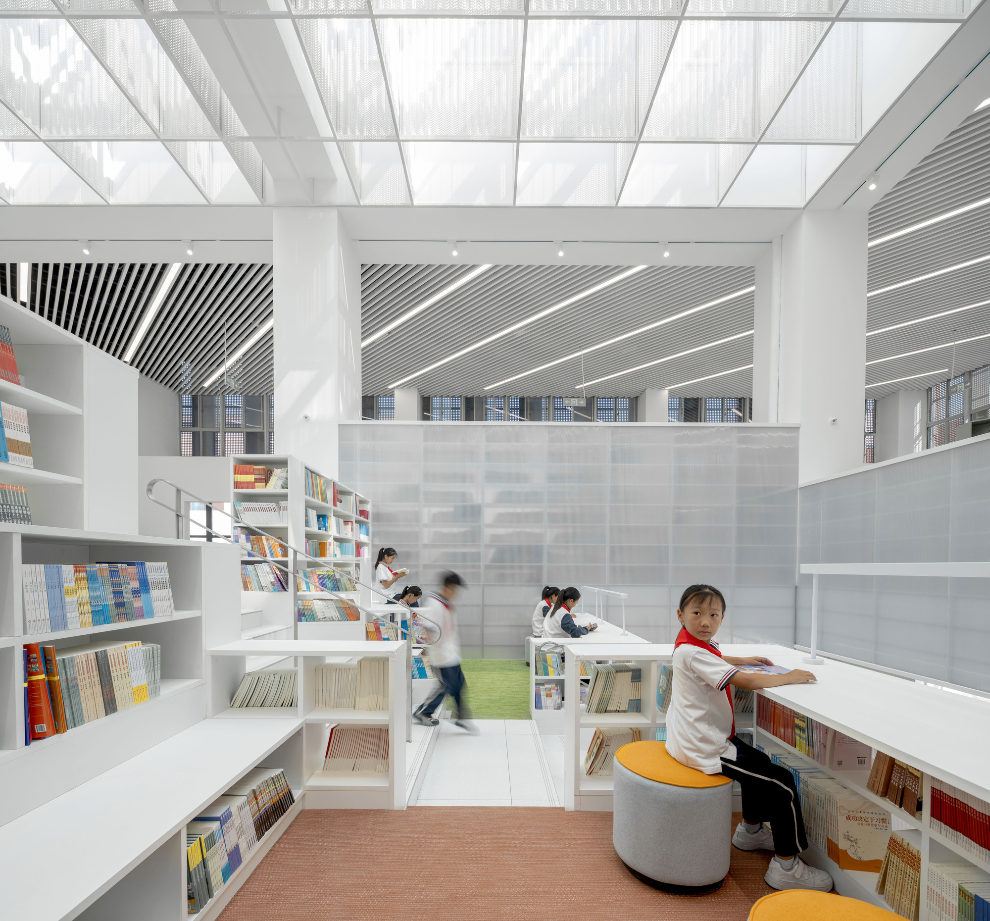 Gallery of Shanghai Conservatory of Music Experimental School Hebi ...