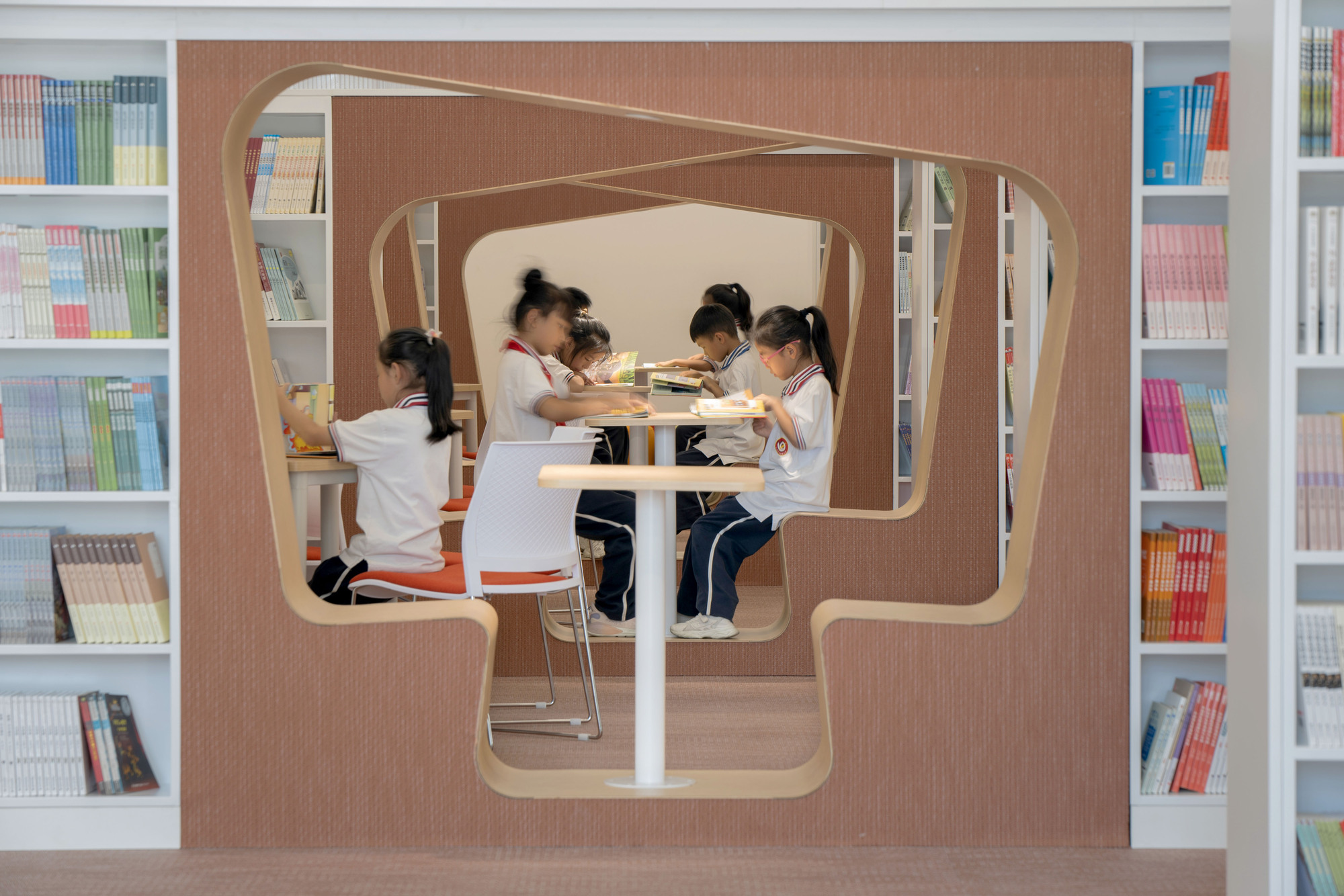 Gallery of Shanghai Conservatory of Music Experimental School Hebi ...