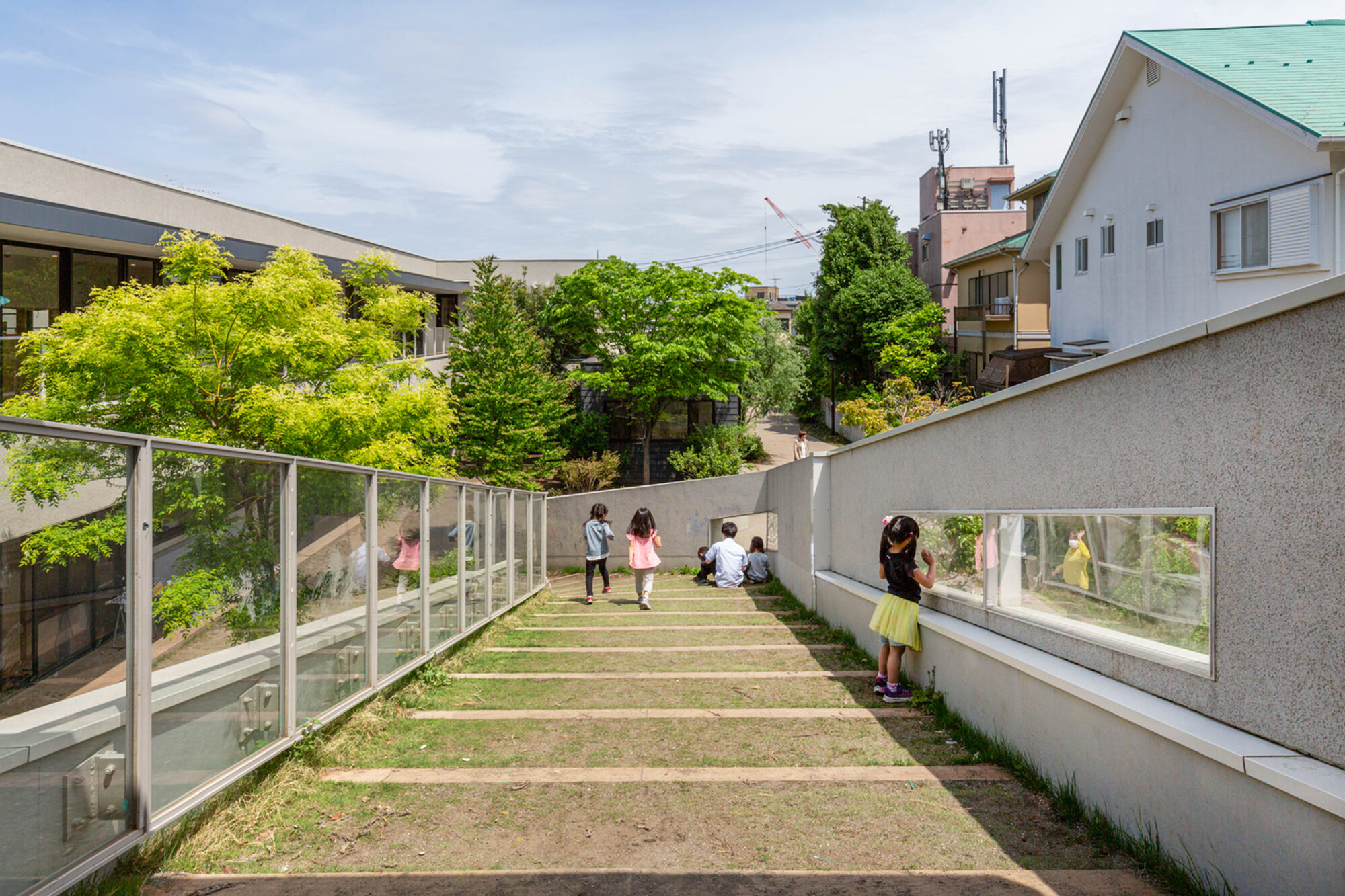 Gallery of SDJ Nursery / HIBINOSEKKEI + Youji no Shiro - 15