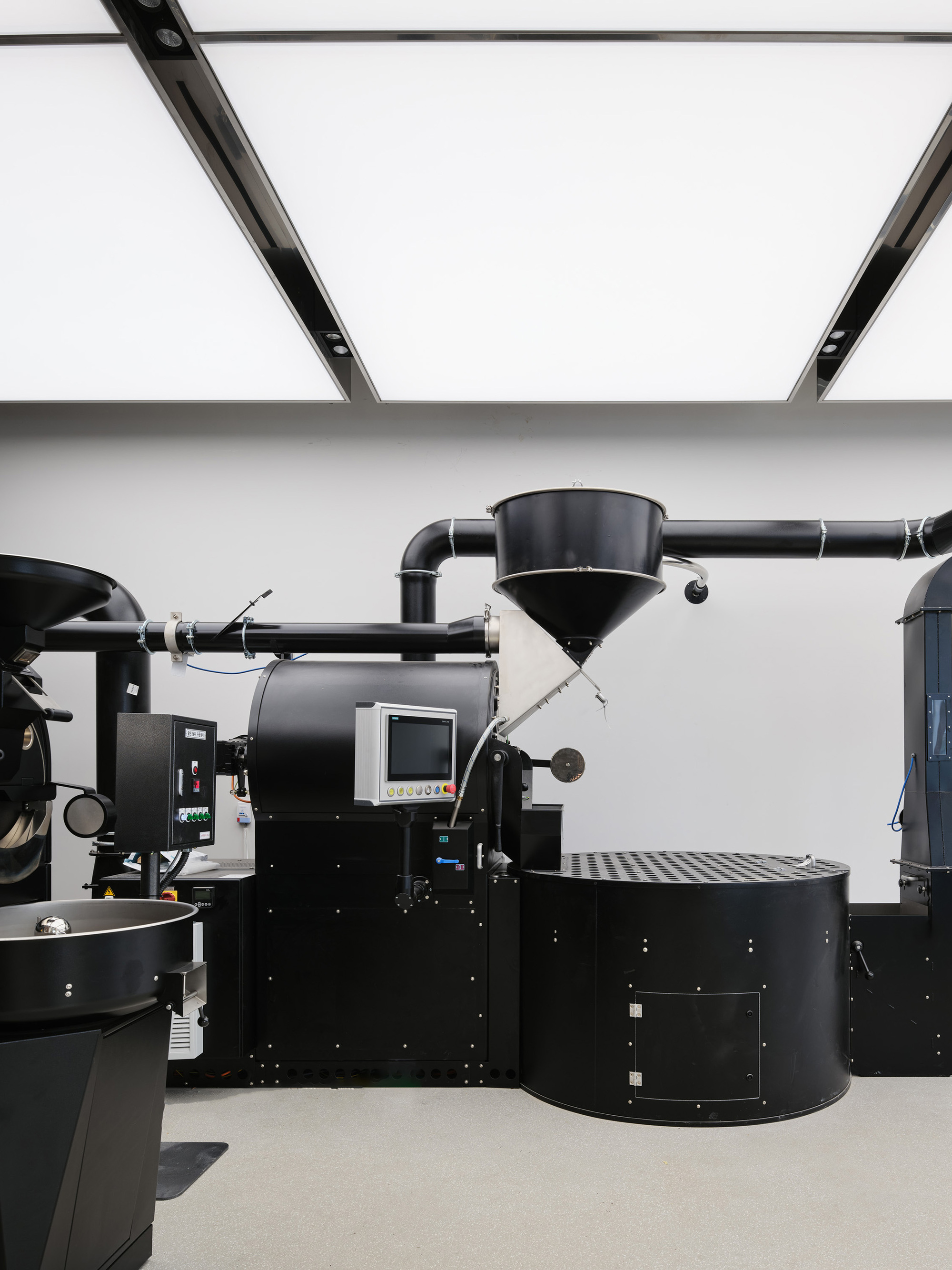 Gallery of 502 Coffee Roasters / stof. - 25