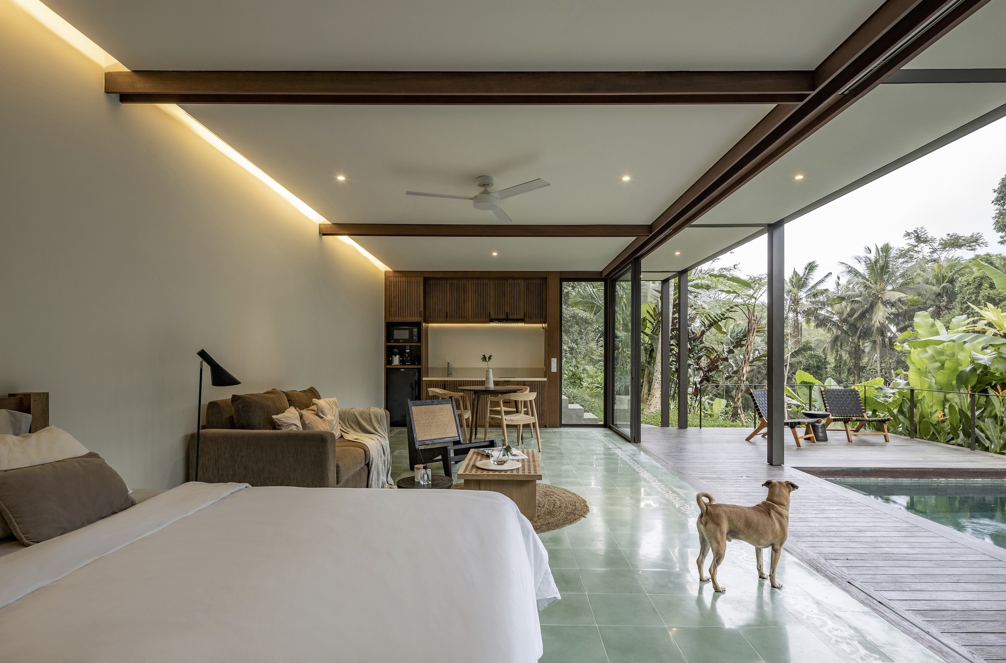 Gallery of Le Kawan House / W+M Design Studio - 13