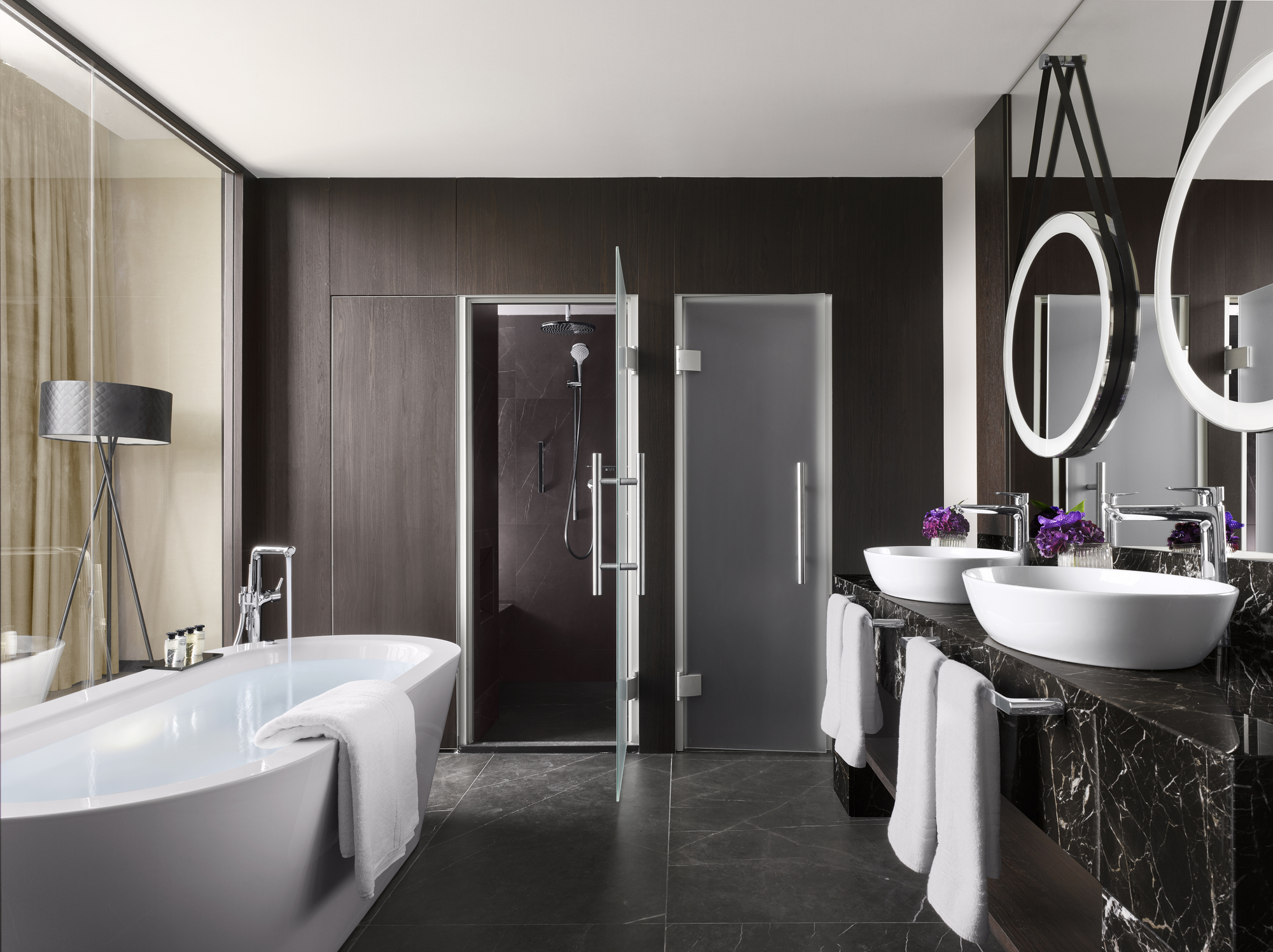 Gallery of Transforming Hotel Renovations with Eco-Friendly Solutions - 3